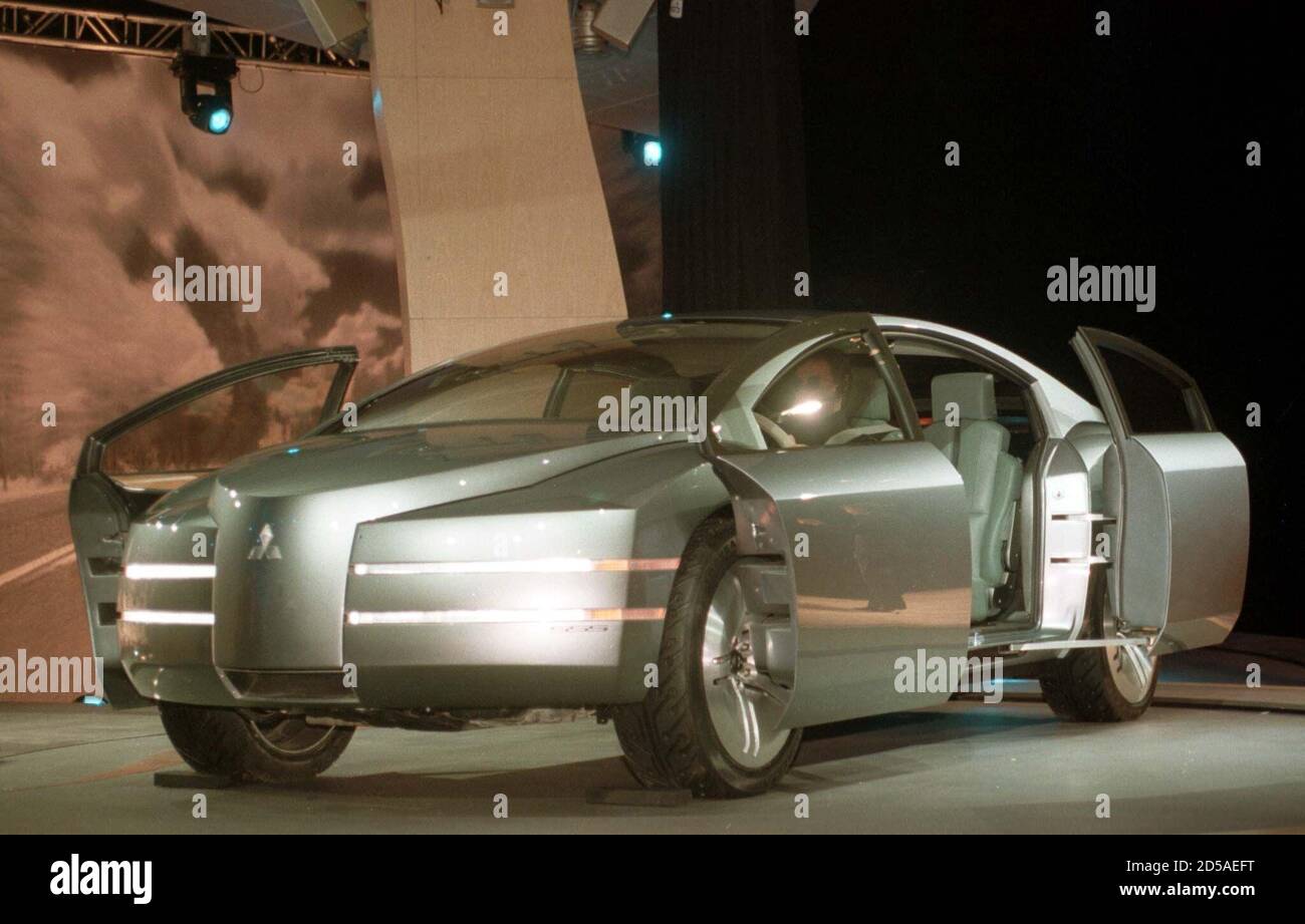 Transverse engine hi-res stock photography and images - Alamy