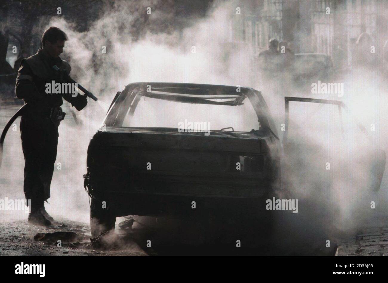 Exploded car engines hi-res stock photography and images - Alamy