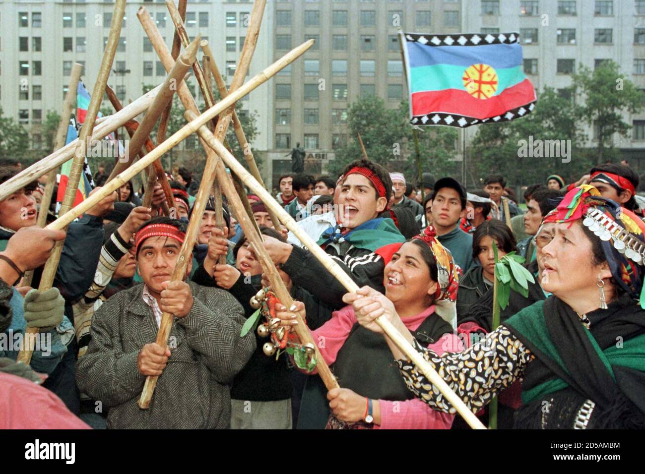 Chile mapuche hi-res stock photography and images - Alamy