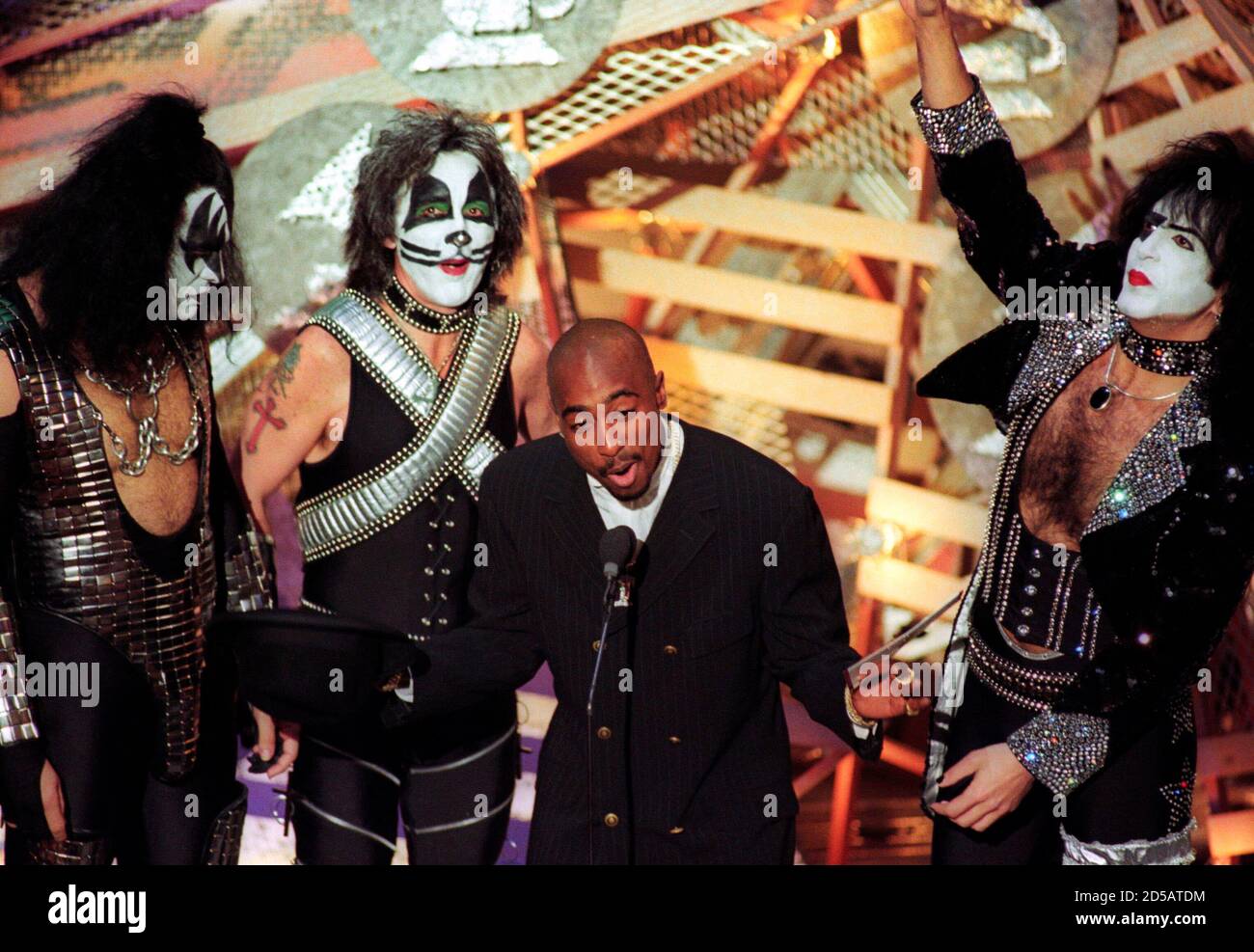 Tupac shakur hi-res stock photography and images - Alamy