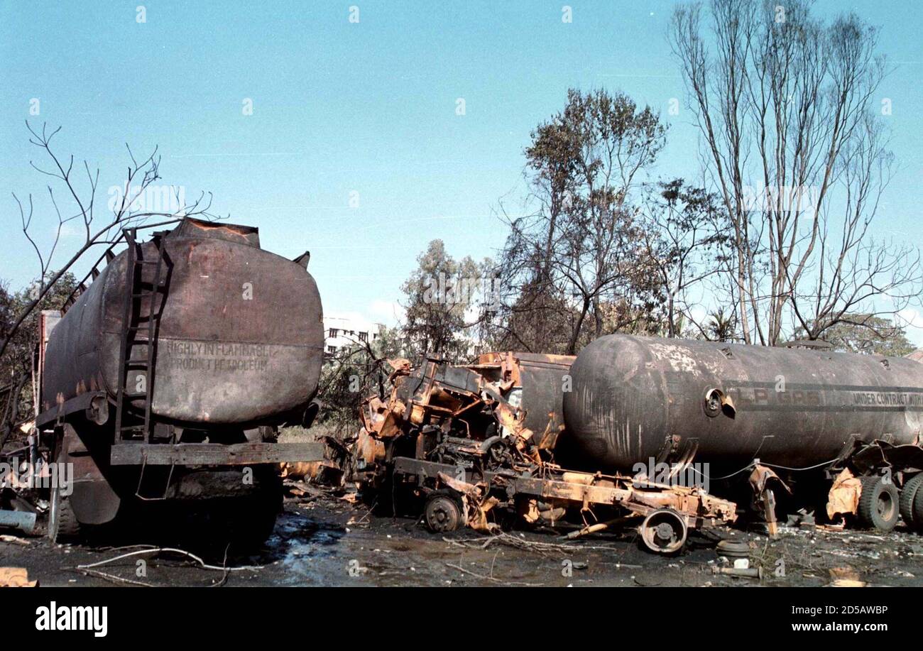 Gas tanker fire hi-res stock photography and images - Alamy