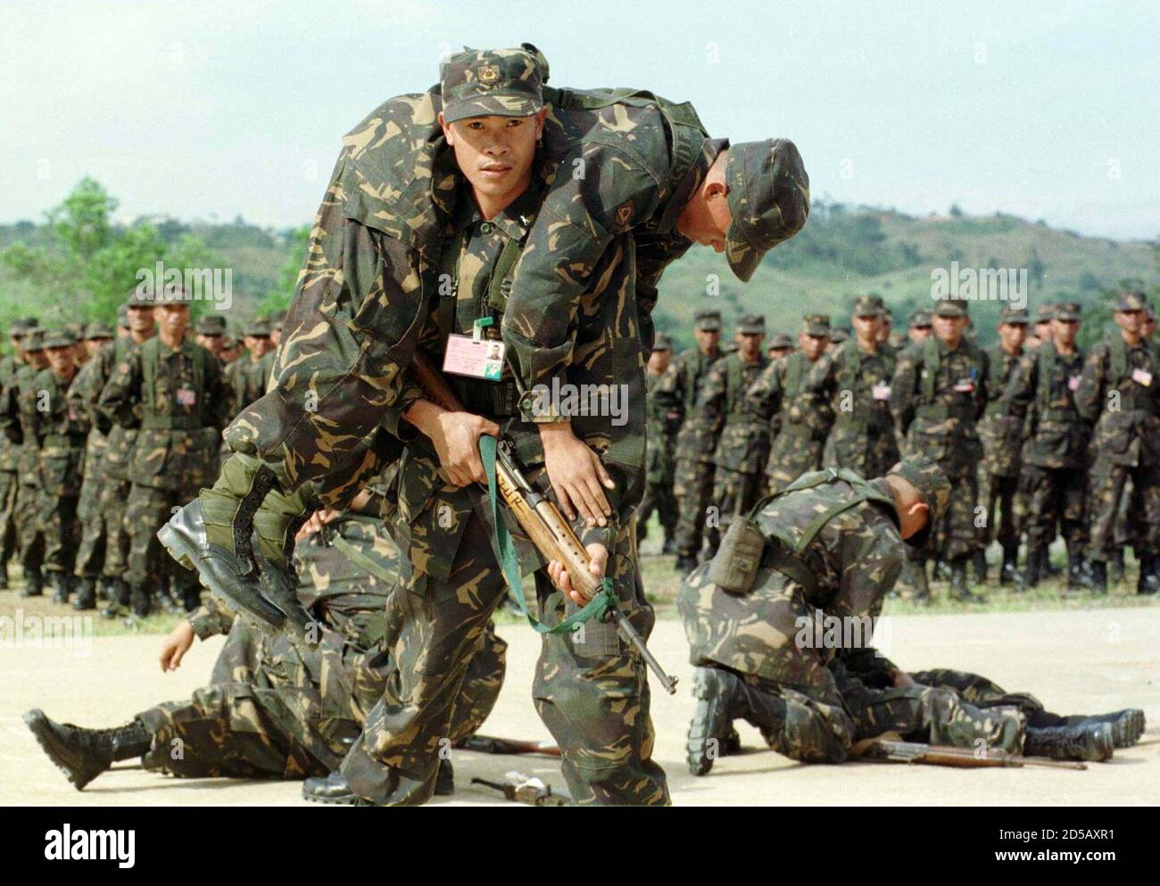 Combat ground fighting hi-res stock photography and images - Alamy