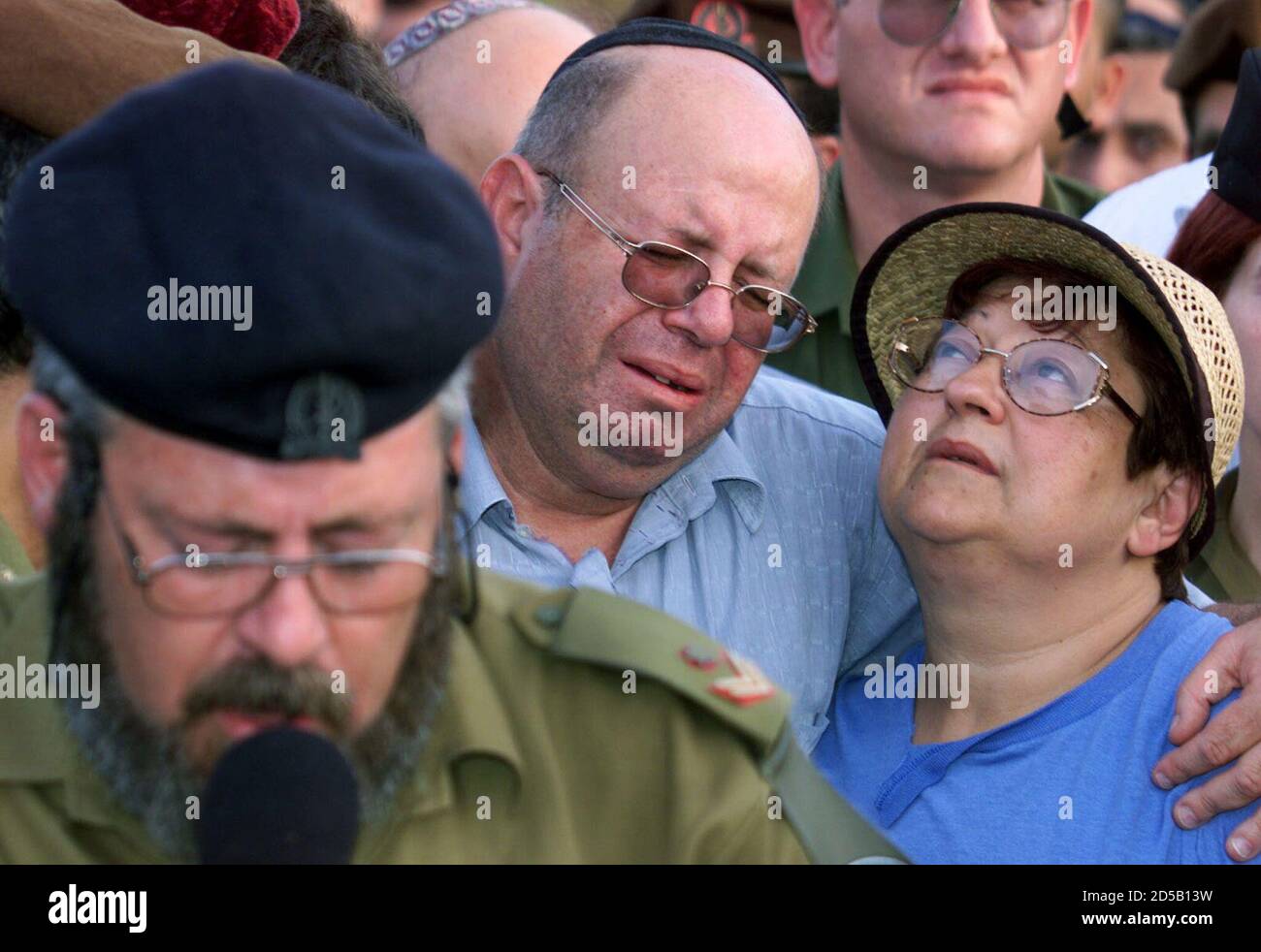 Israeli army rabbi hi-res stock photography and images - Alamy