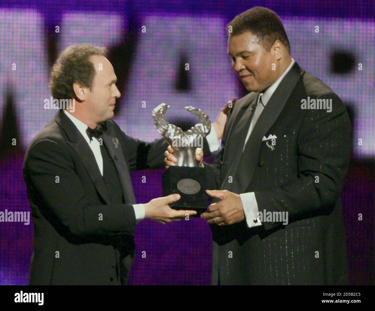 Billy crystal ali hi-res stock photography and images - Alamy