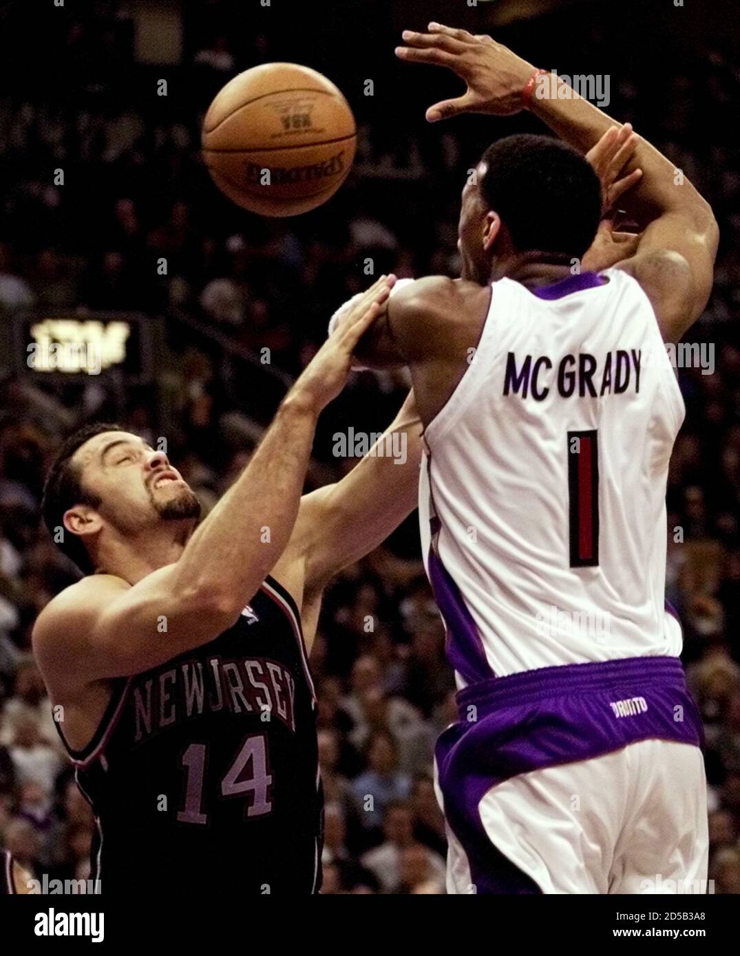 Tracy mcgrady toronto hi-res stock photography and images - Alamy