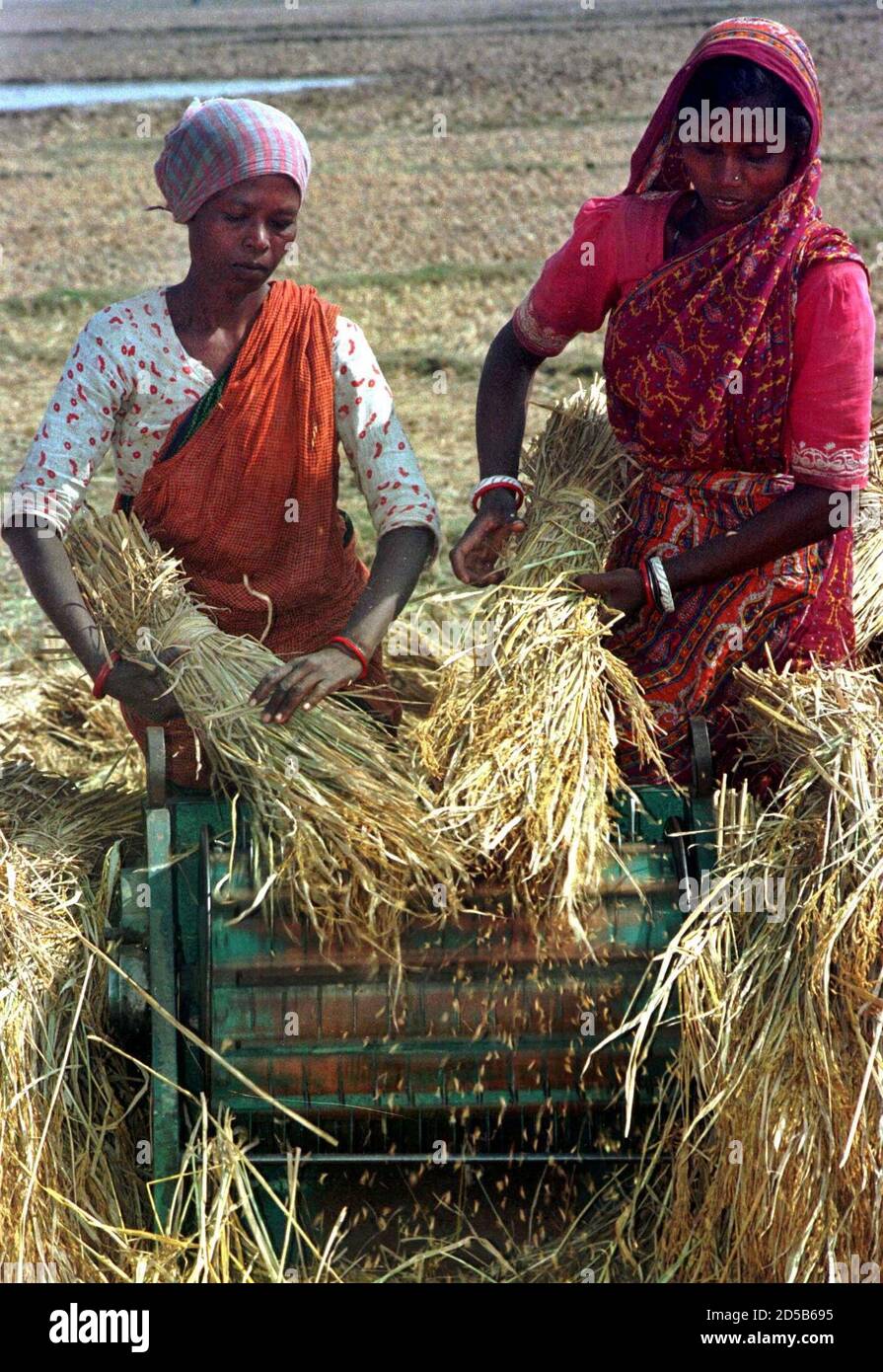 Winnow machine hi-res stock photography and images - Alamy