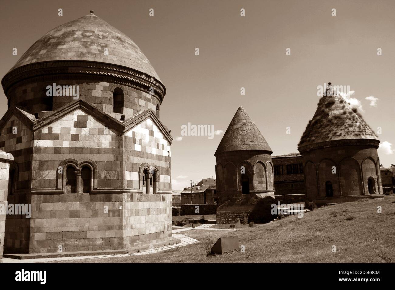 Three cupolas hi-res stock photography and images - Alamy