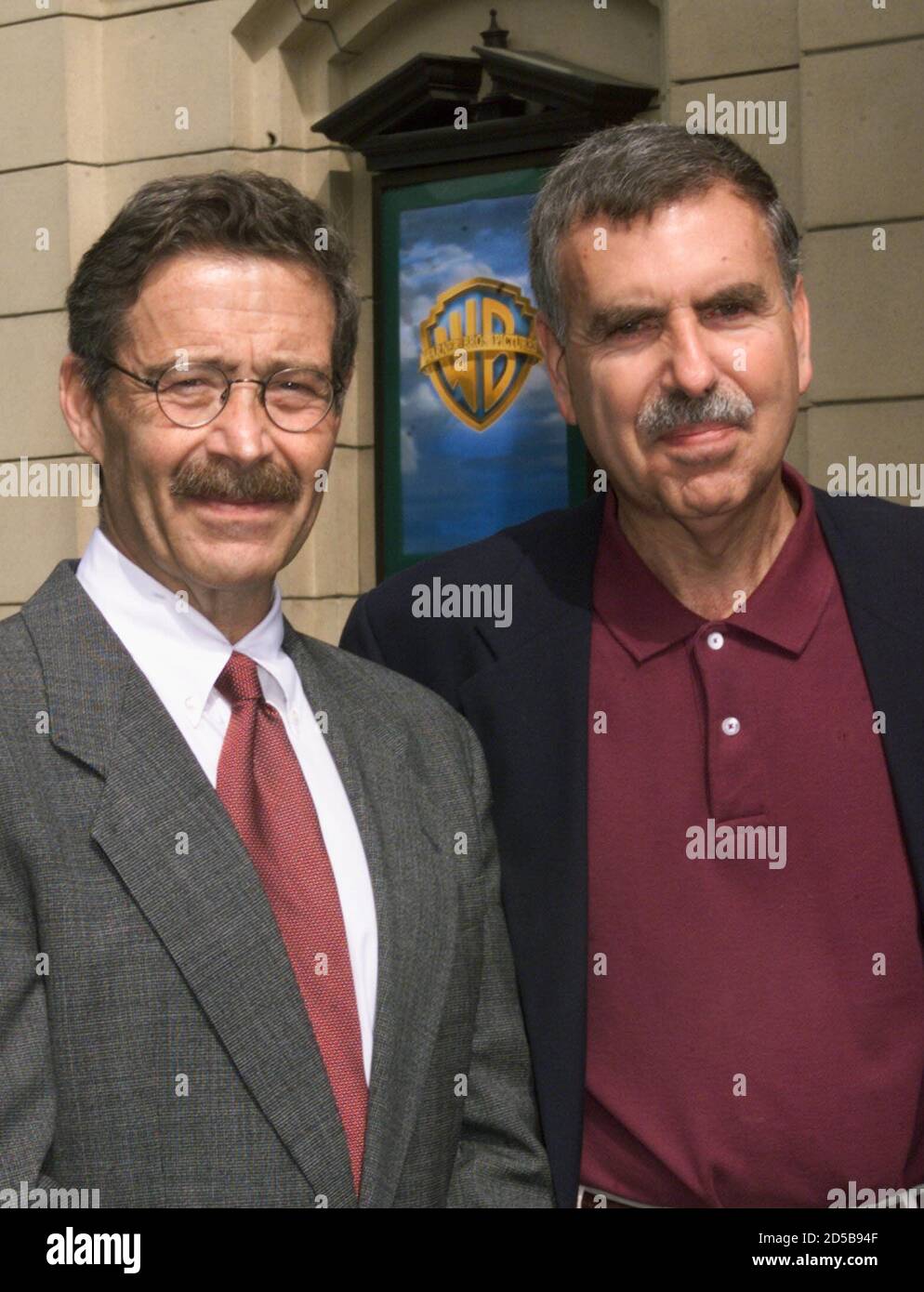 Ceo warner bros barry meyer hi-res stock photography and images - Alamy