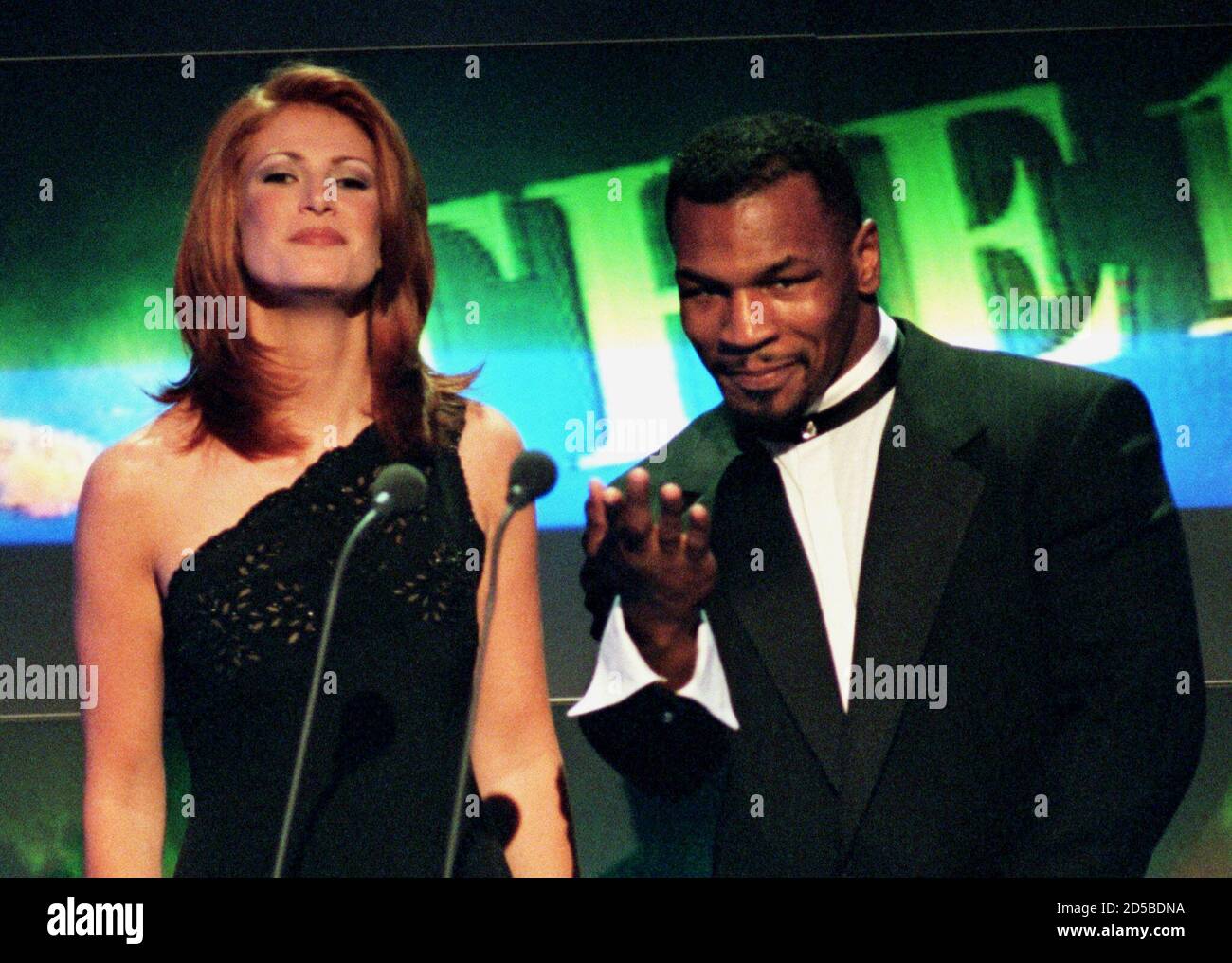 Angie everhart during hi-res stock photography and images - Alamy