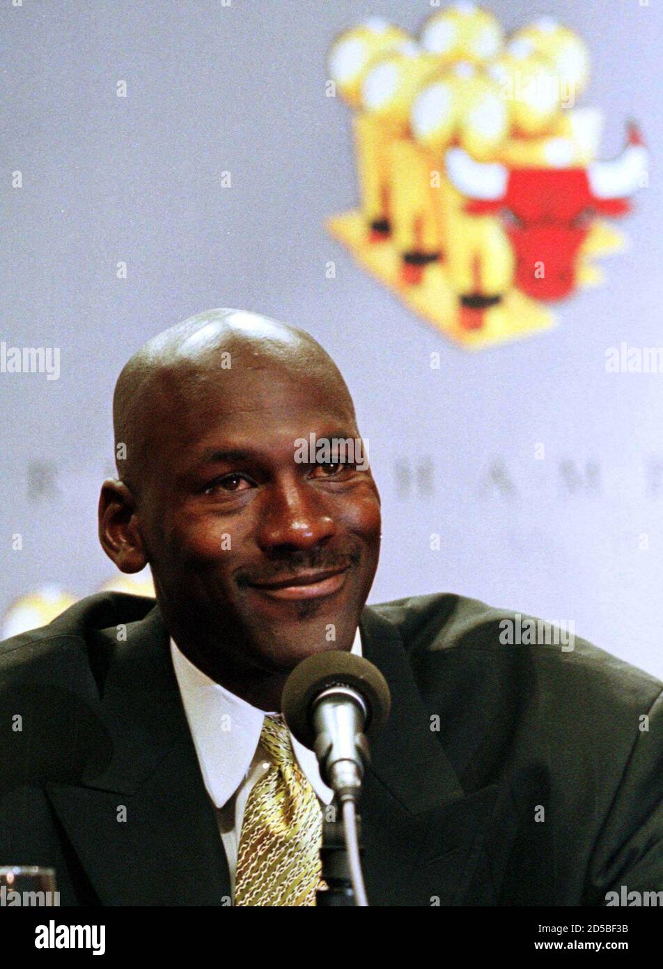 Michael jordan 1984 hi-res stock photography and images - Alamy