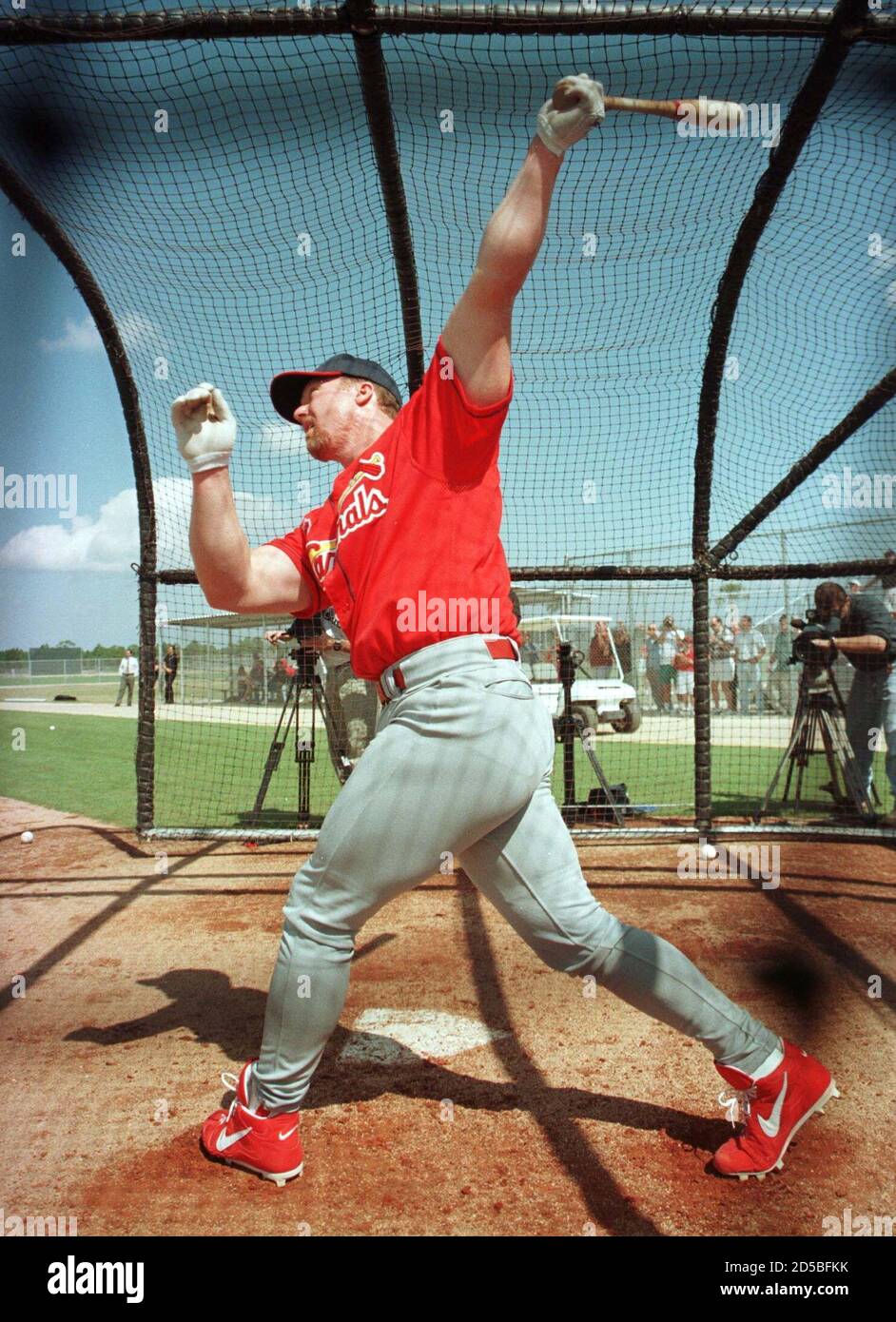 Mark mcgwire 1998 hi-res stock photography and images - Alamy