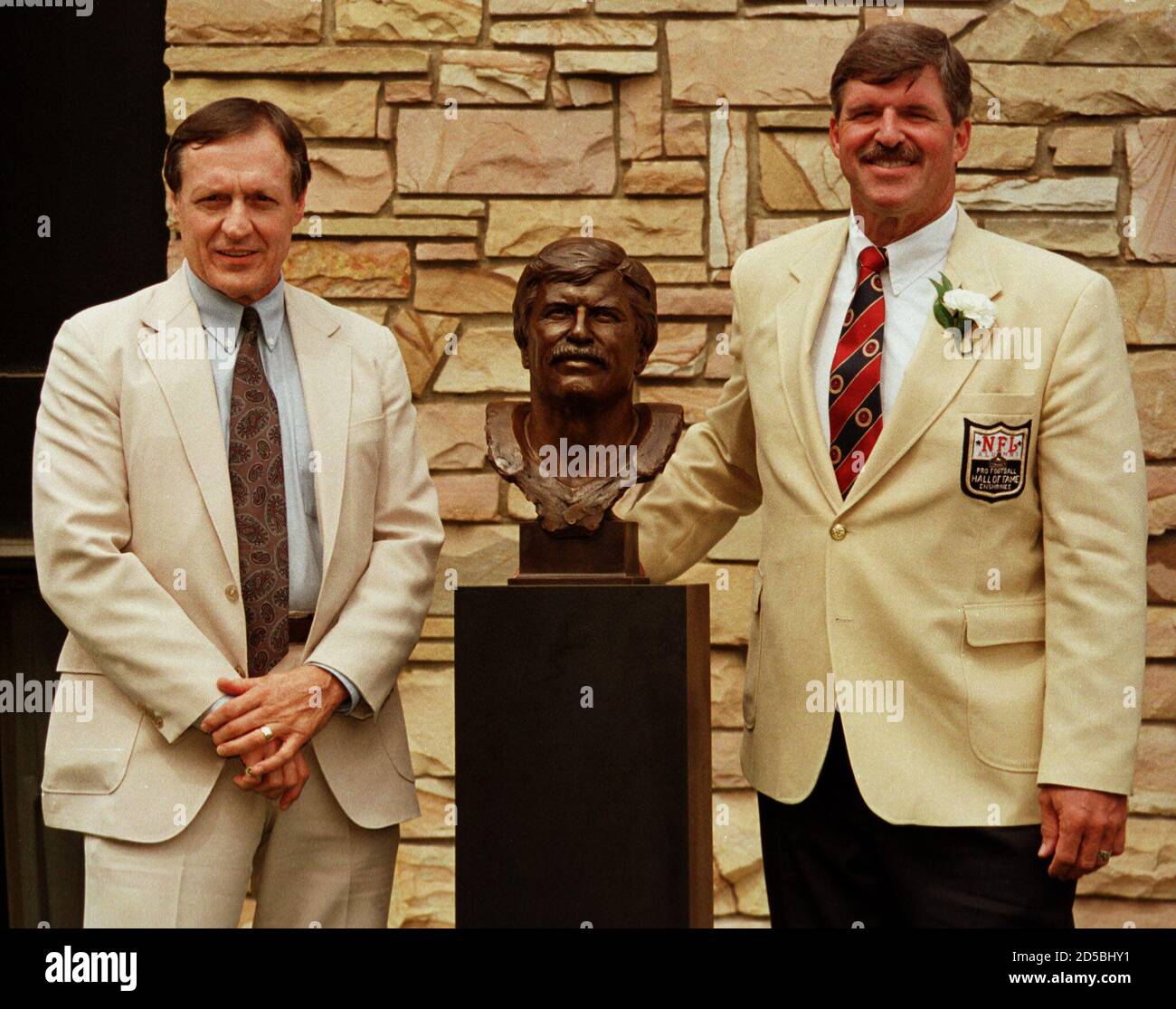 Tom mack hall of fame hi-res stock photography and images - Alamy