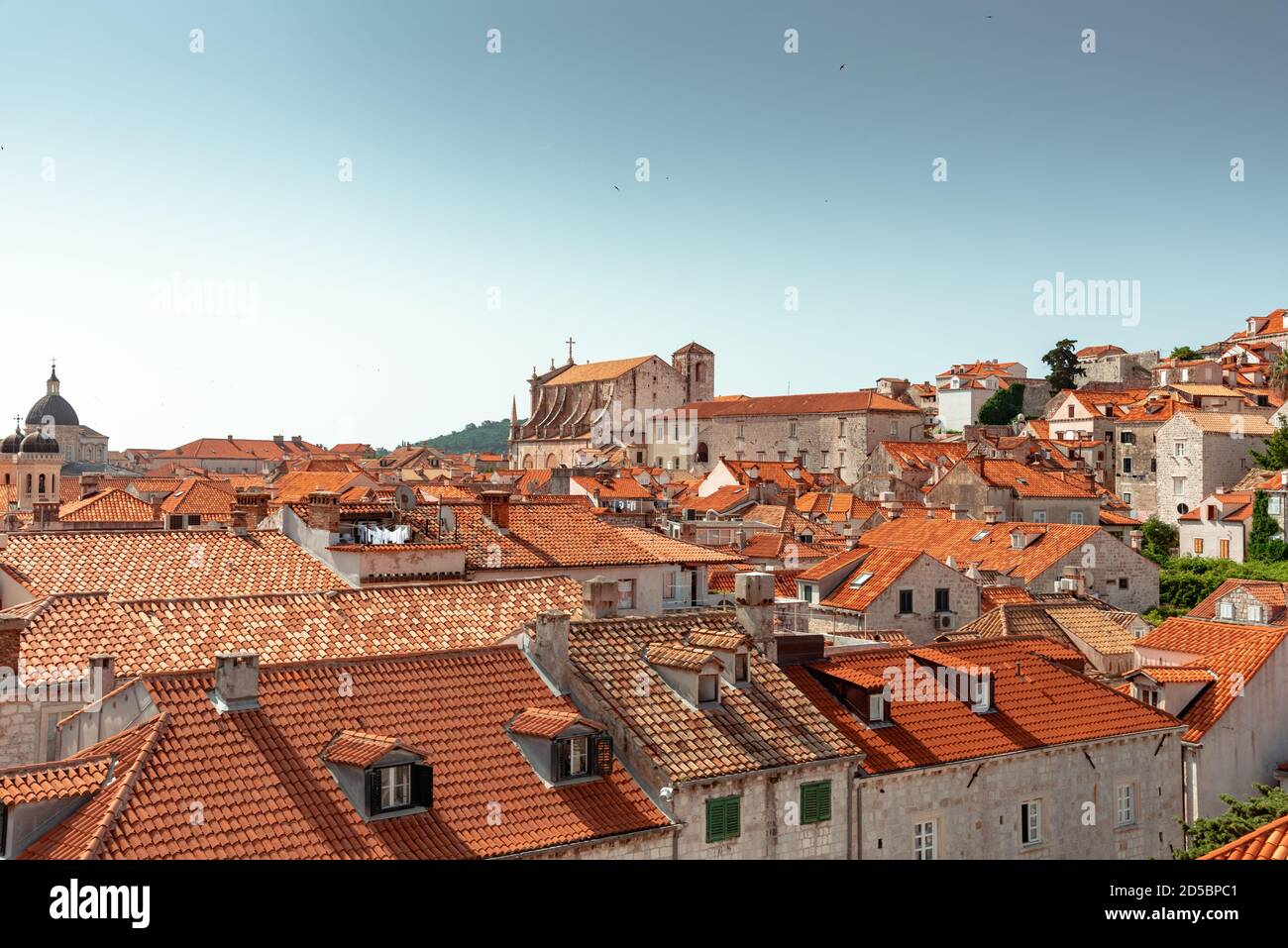 Brick color rooftops in Dubrovnik, Croatia Stock Photo - Alamy