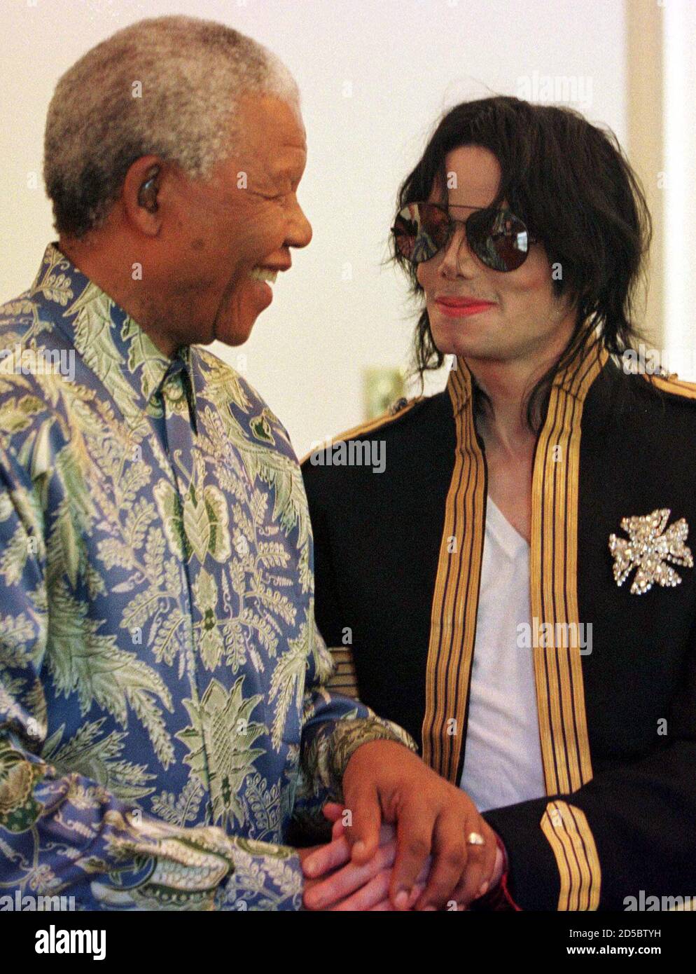 Michael jackson nelson mandela hi-res stock photography and images - Alamy