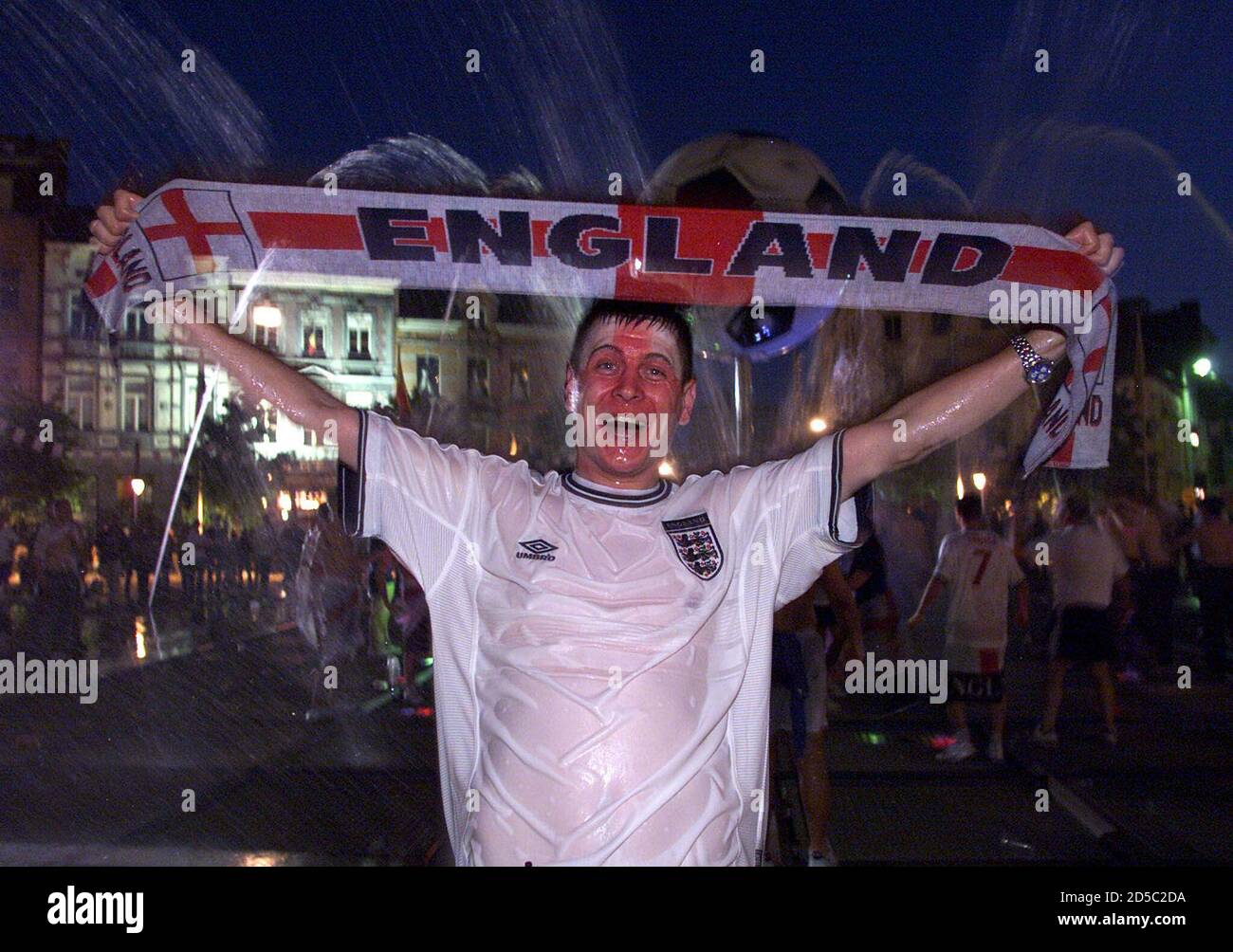 Euro 2000 england fans hi-res stock photography and images - Alamy