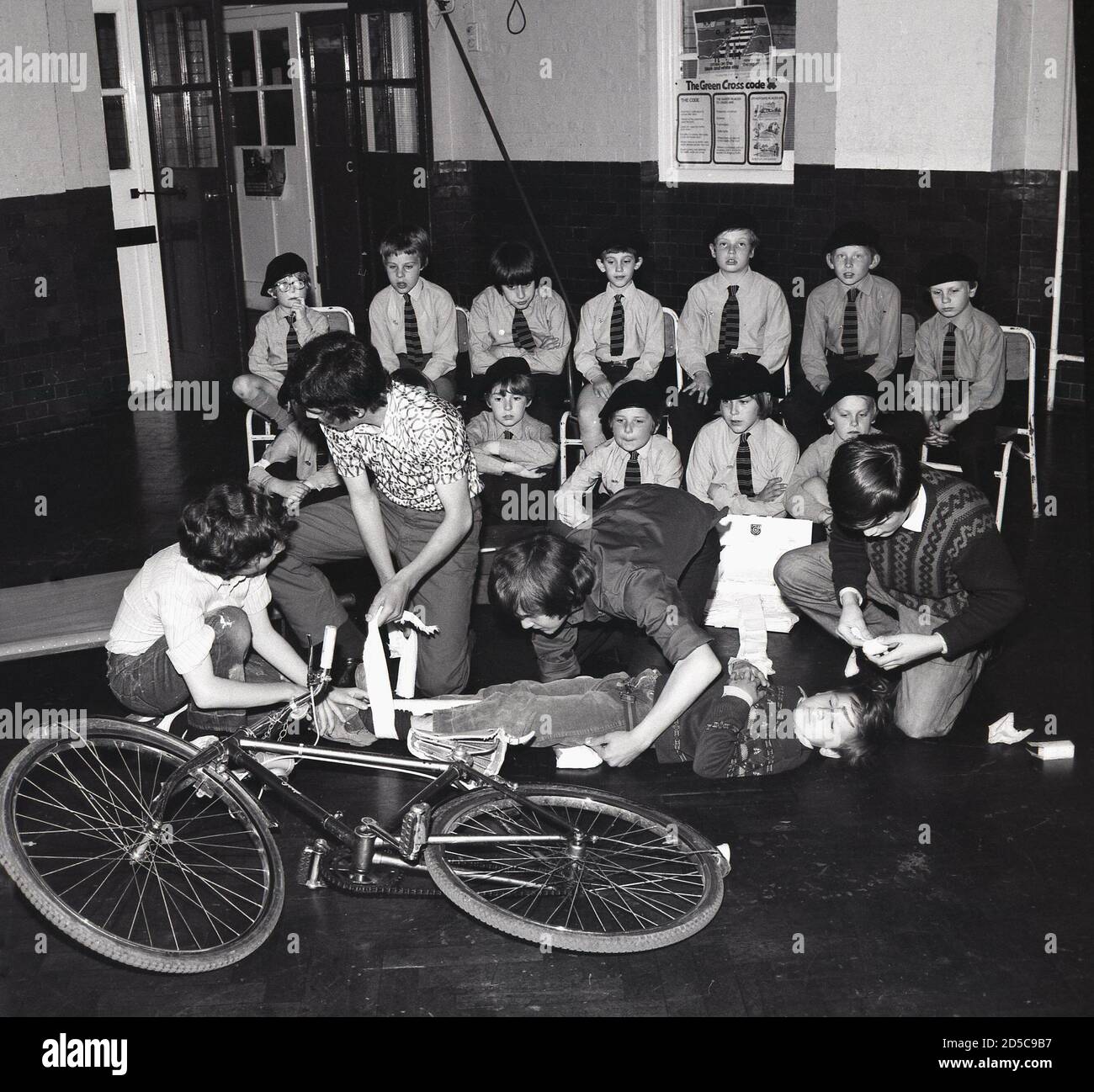 Boy school 1970s uk hi-res stock photography and images - Alamy