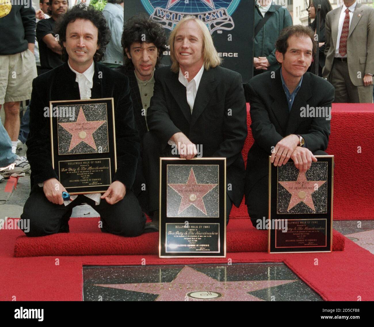 Mike campbell of tom petty hi-res stock photography and images - Alamy