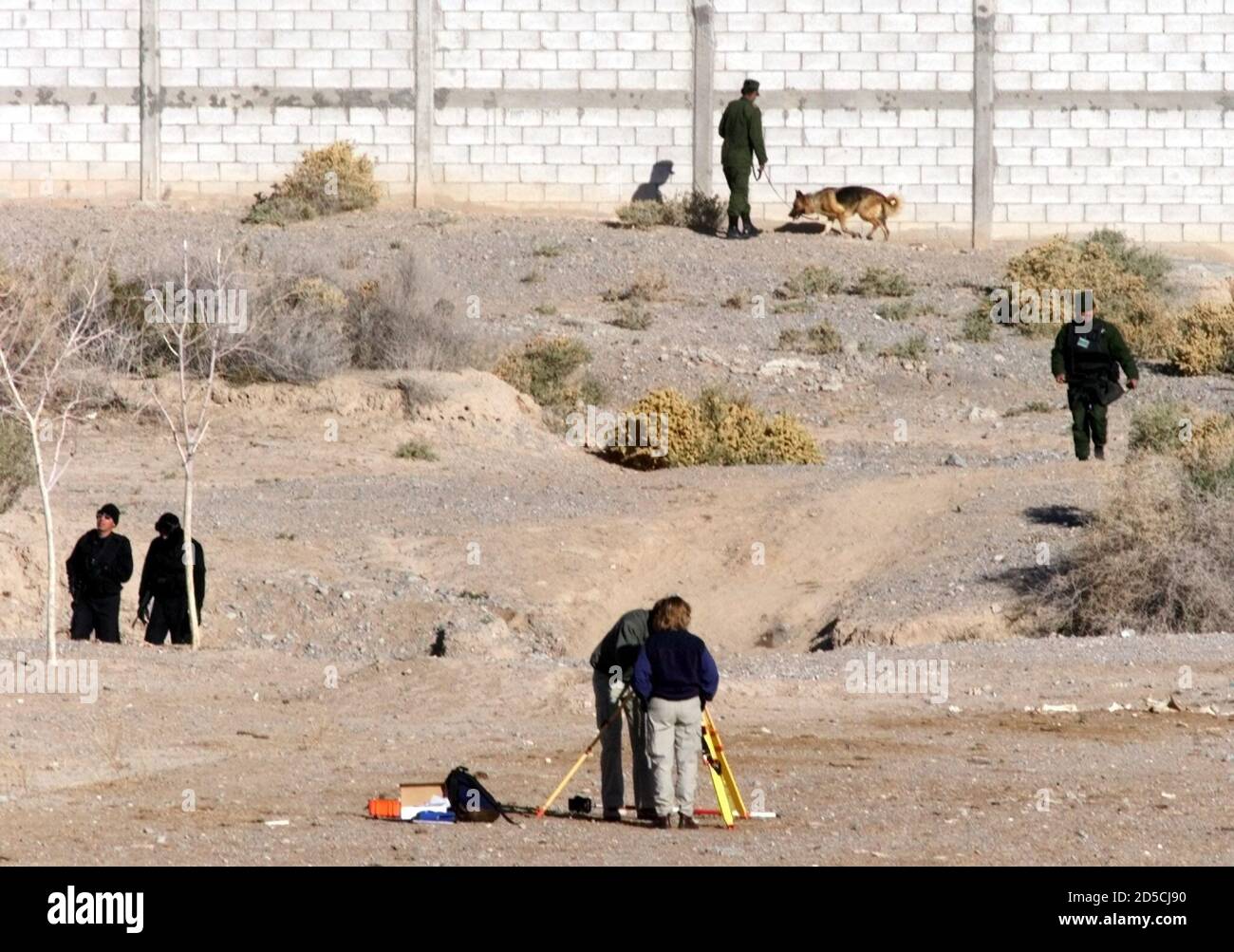 Mexico drugs bodies hi-res stock photography and images - Alamy