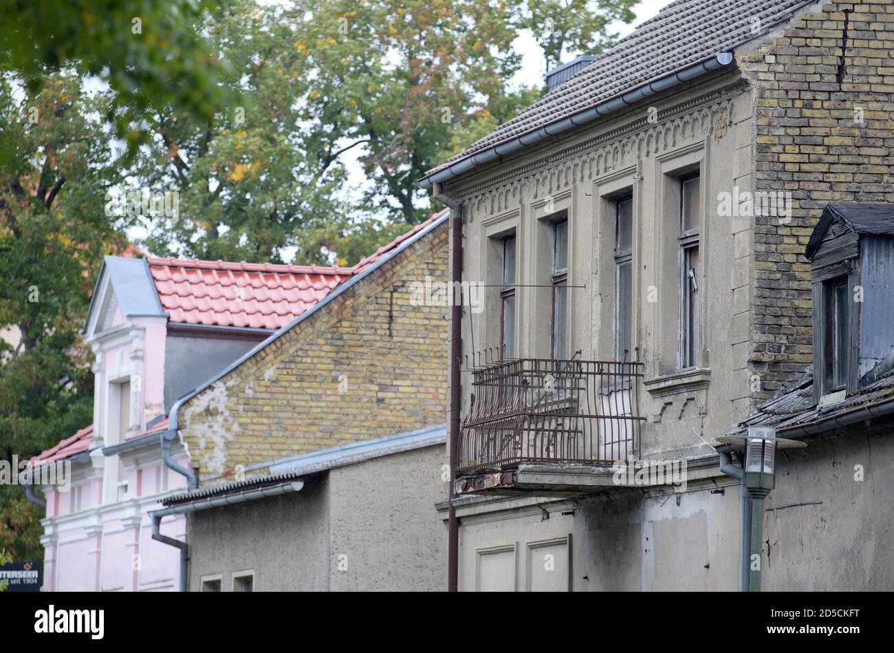 Architecture buildings 1800 hi-res stock photography and images - Alamy