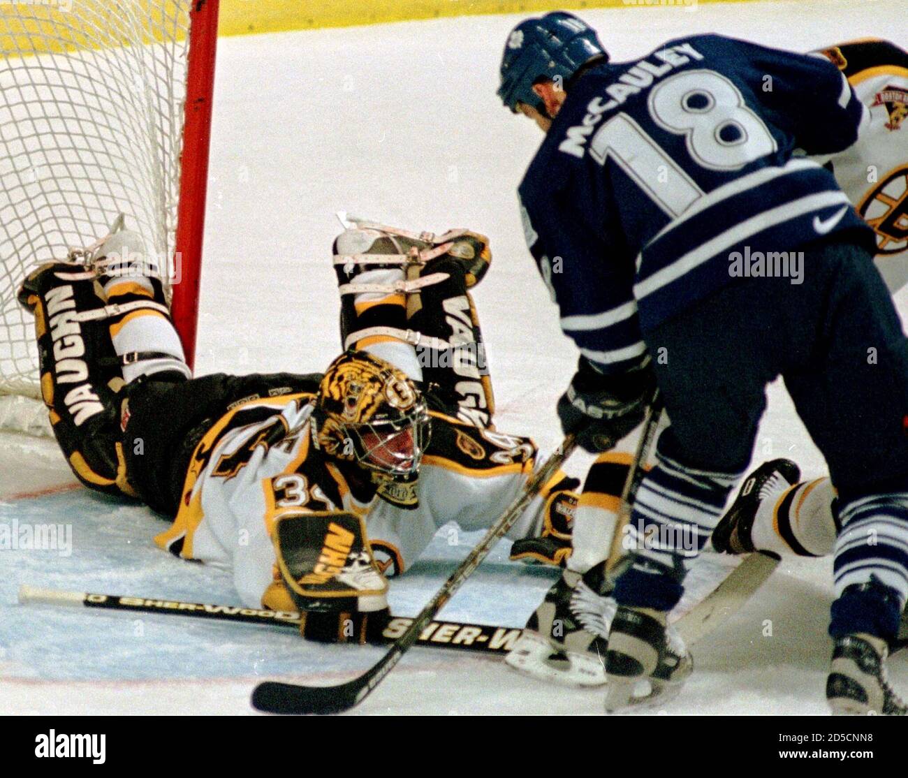 Byron dafoe hi-res stock photography and images - Alamy