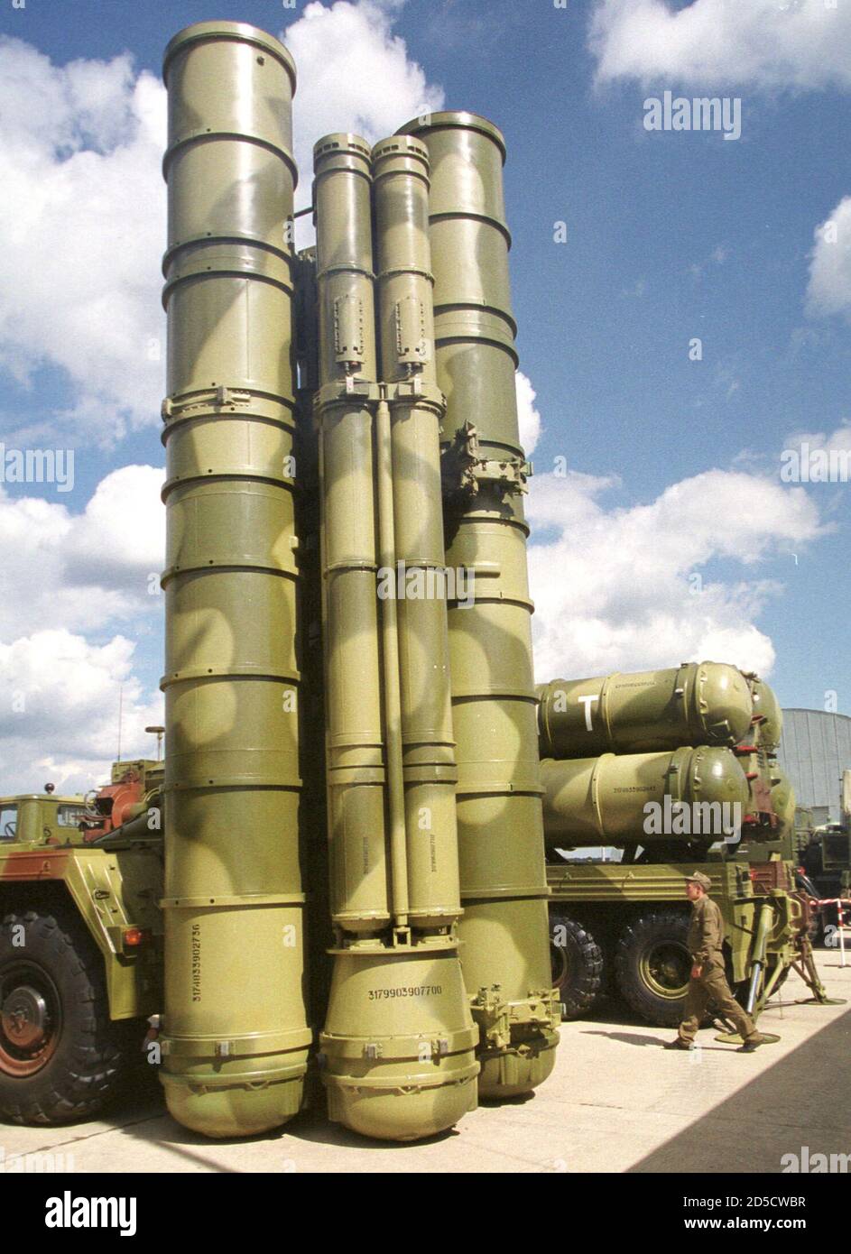 S 300 rocket system hi-res stock photography and images - Alamy