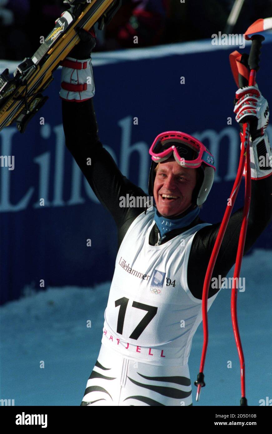 Gold medal winner mens giant slalom hi-res stock photography and images ...