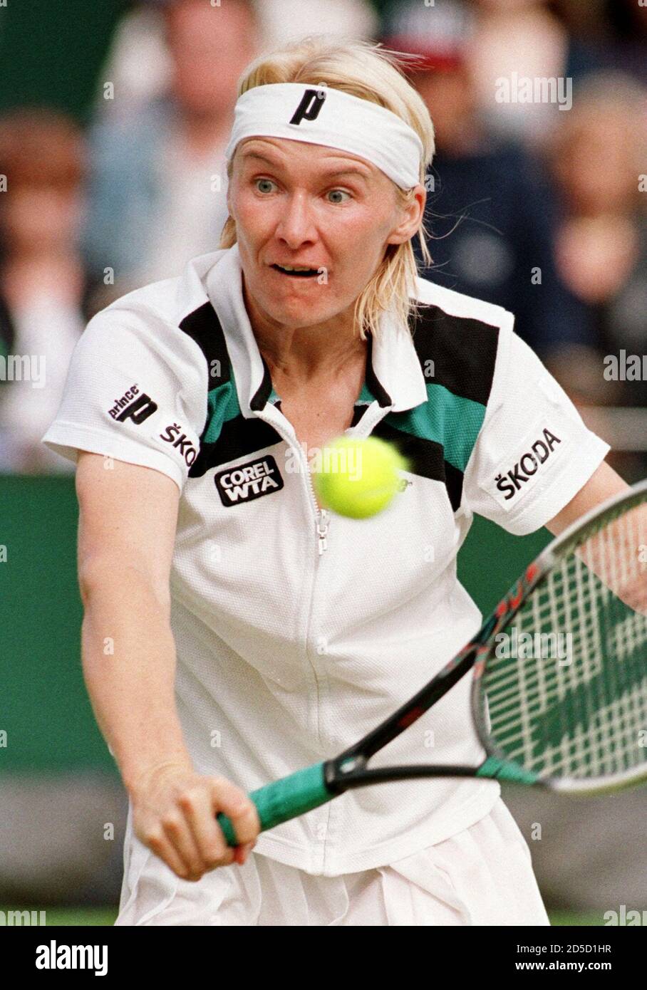 Jana novotna plays backhand hi-res stock photography and images - Alamy
