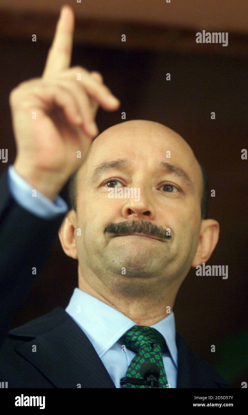 Carlos salinas de gortari president hi-res stock photography and images ...