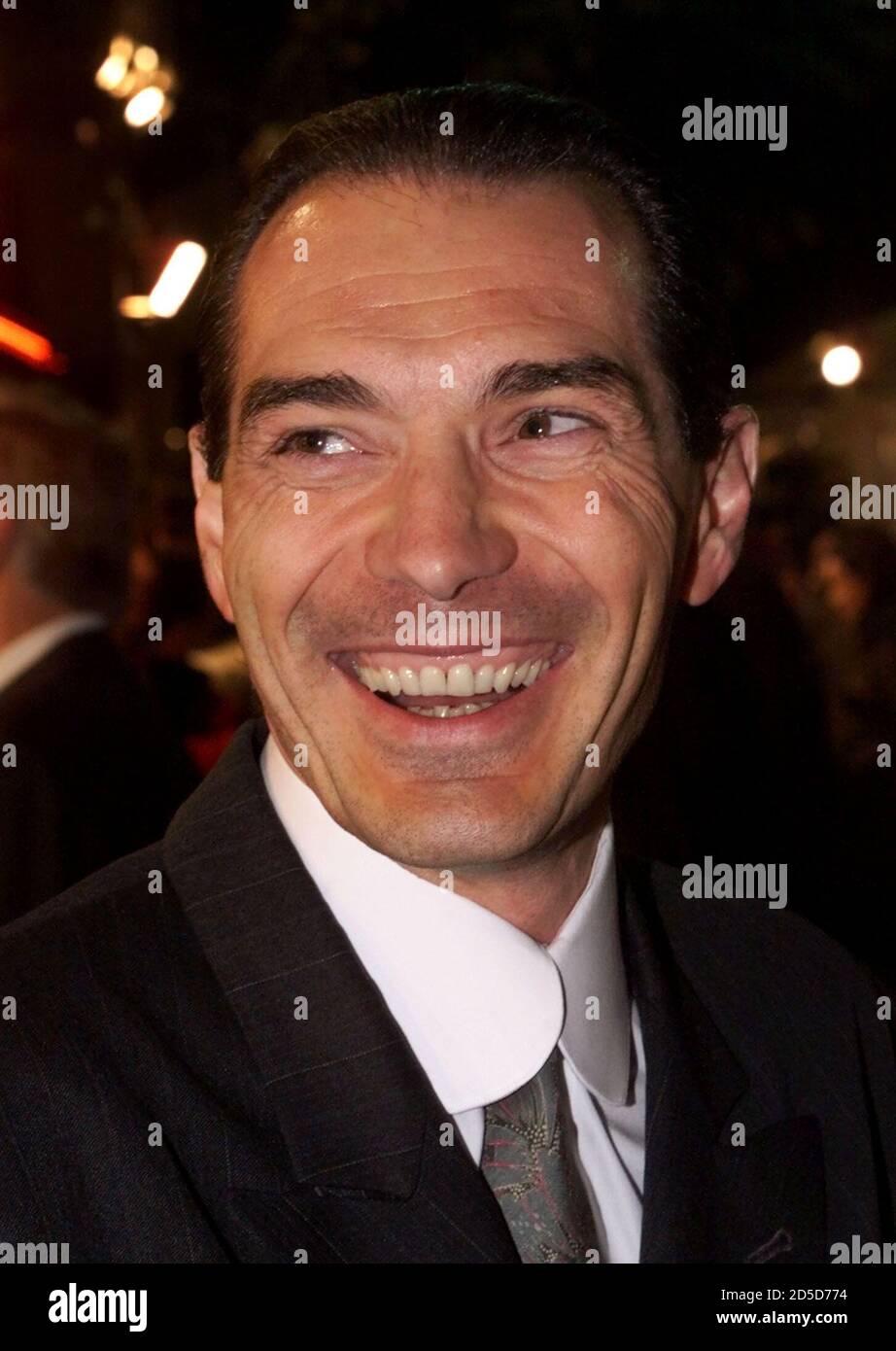 Pierce brosnan james bond world hi-res stock photography and images - Alamy