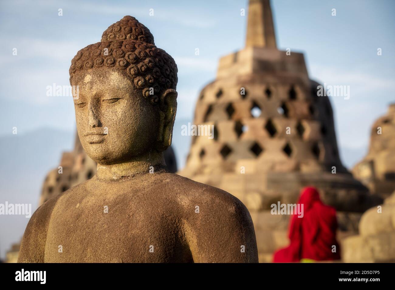 Monk architecture hi-res stock photography and images - Alamy