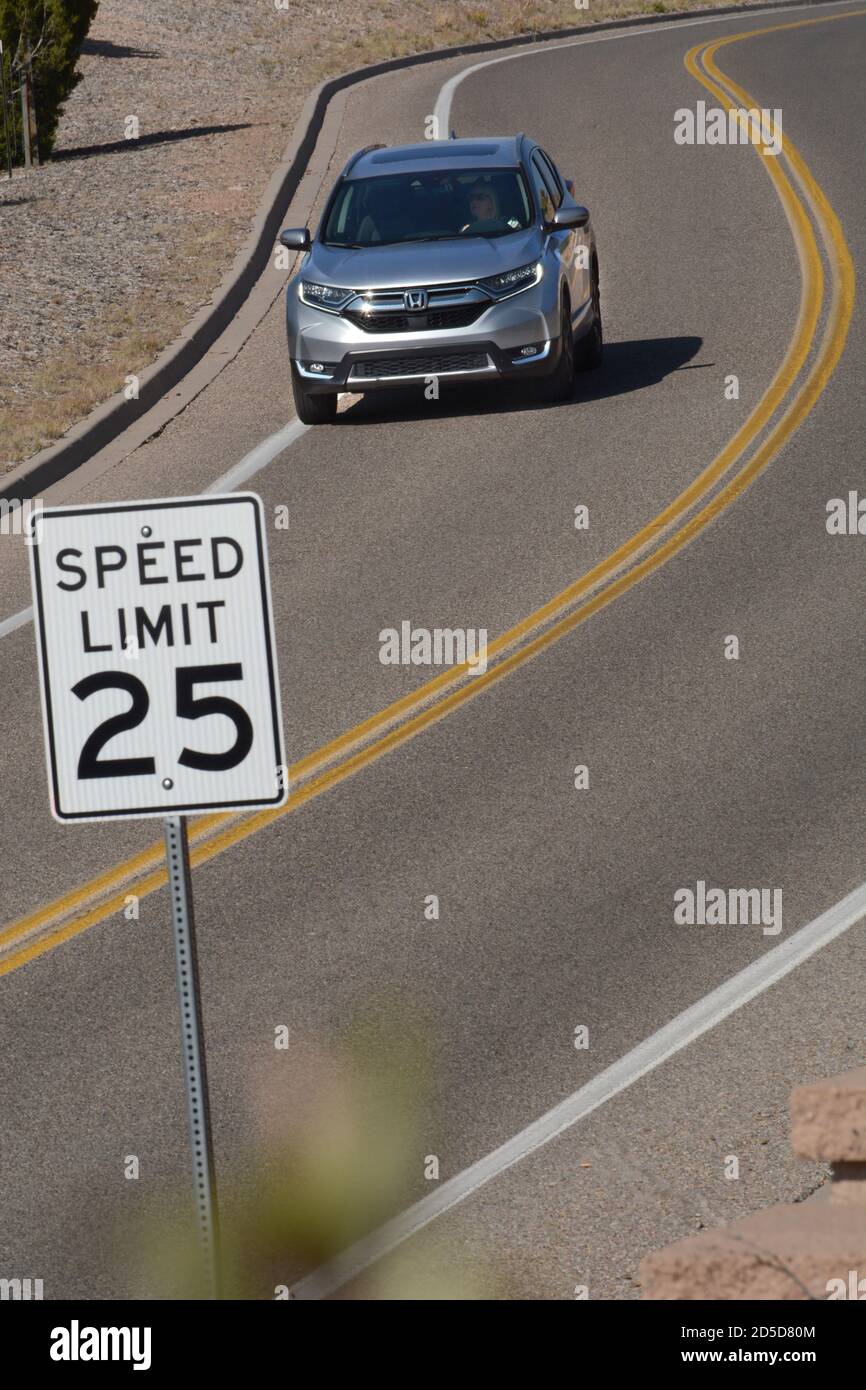 Drivers license line hi-res stock photography and images - Alamy