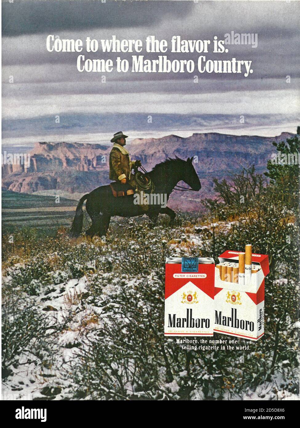 Man lighting malboro cigarette hi-res stock photography and images - Alamy