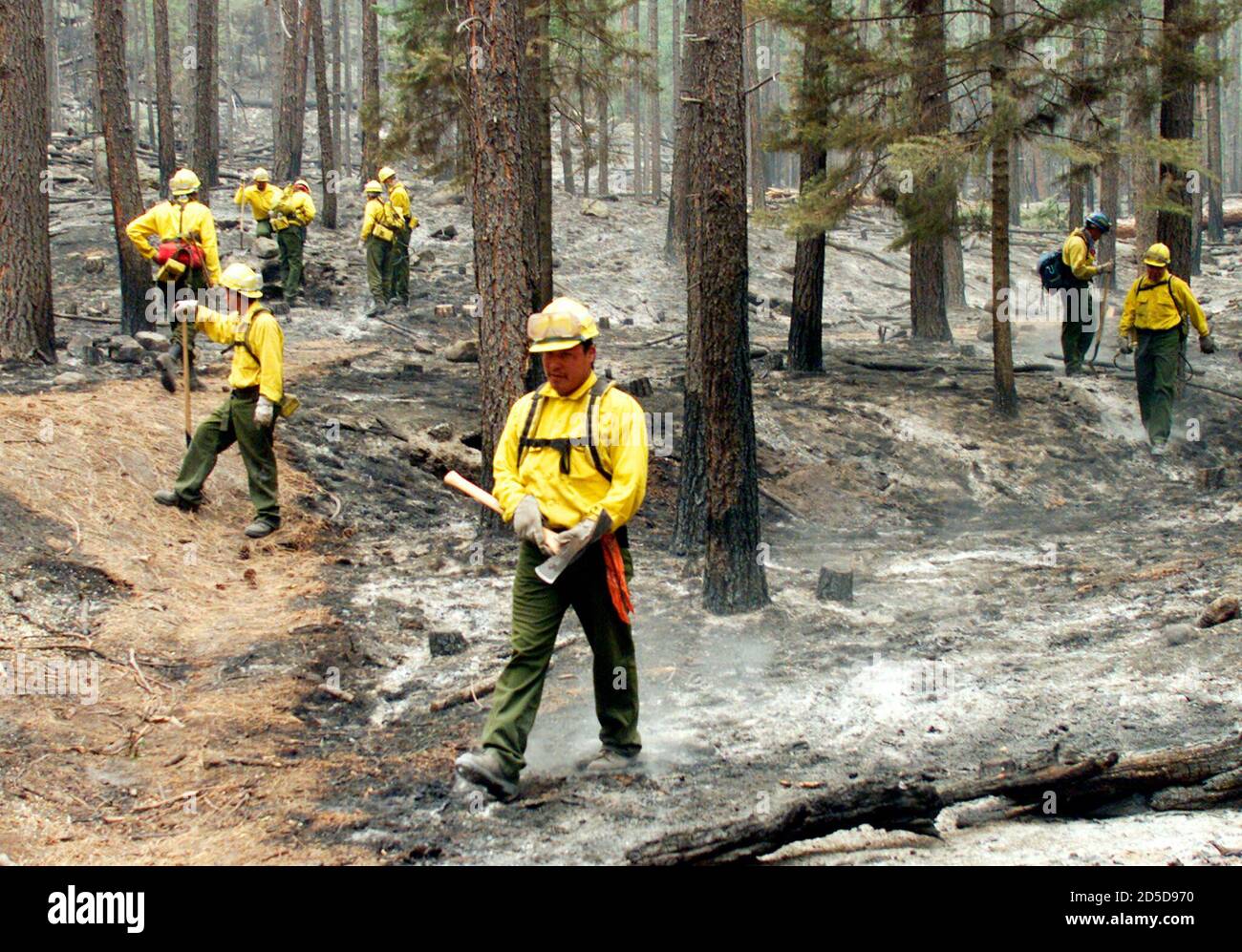 Fireline hi-res stock photography and images - Alamy