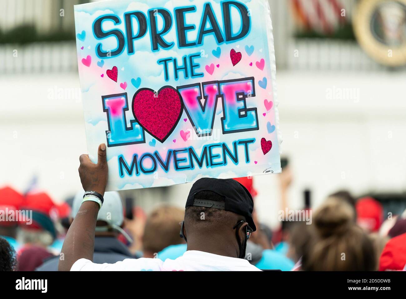 Campaign rally masks hi-res stock photography and images - Alamy