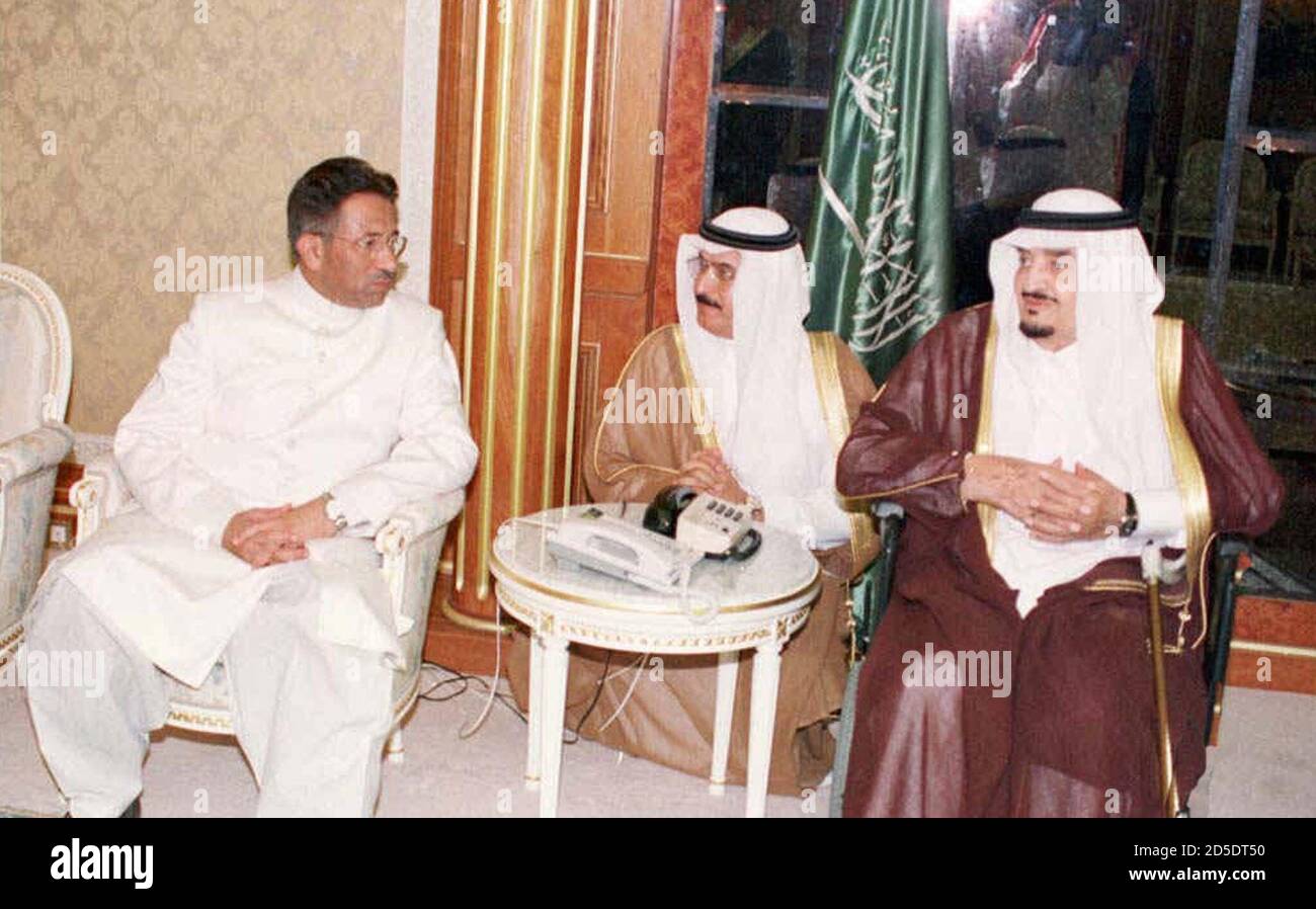 Crown prince abdullah of saudi arabia hi-res stock photography and ...