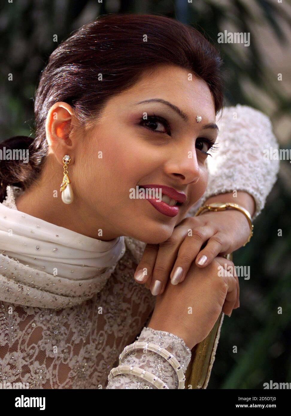 Yukta mookhey miss world hi-res stock photography and images - Alamy