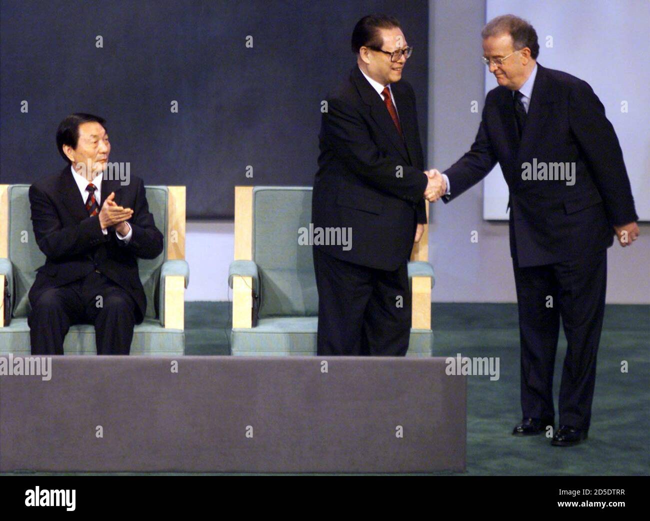 Handover image hi-res stock photography and images - Alamy