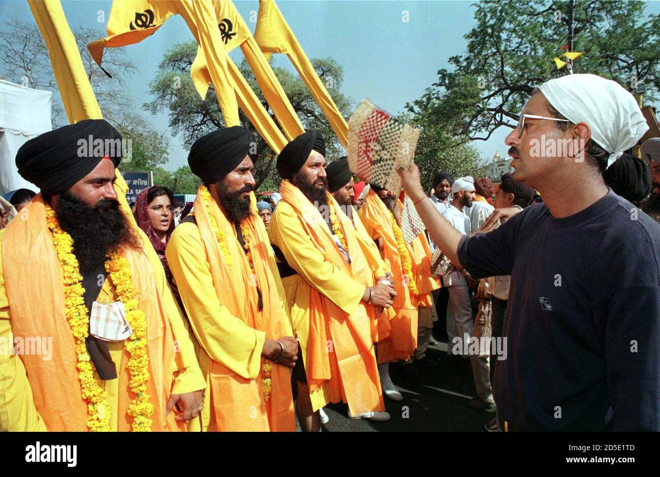 Sikh order of the khalsa hi-res stock photography and images - Alamy