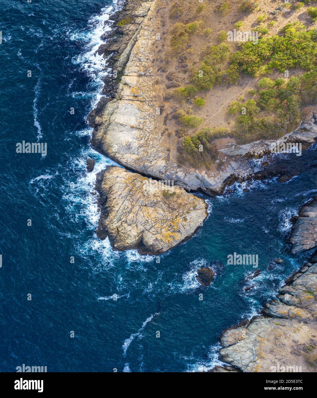 Aerial view to the beautiful rocky beach on the Bulgarian Black Sea ...