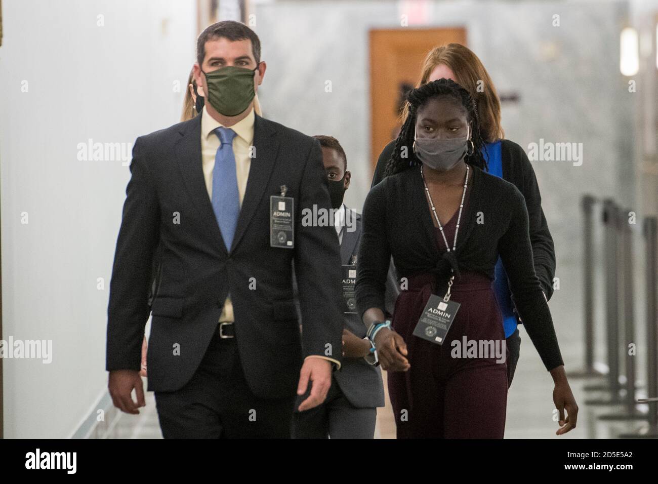 Amy barrett judge and children hi-res stock photography and images - Alamy