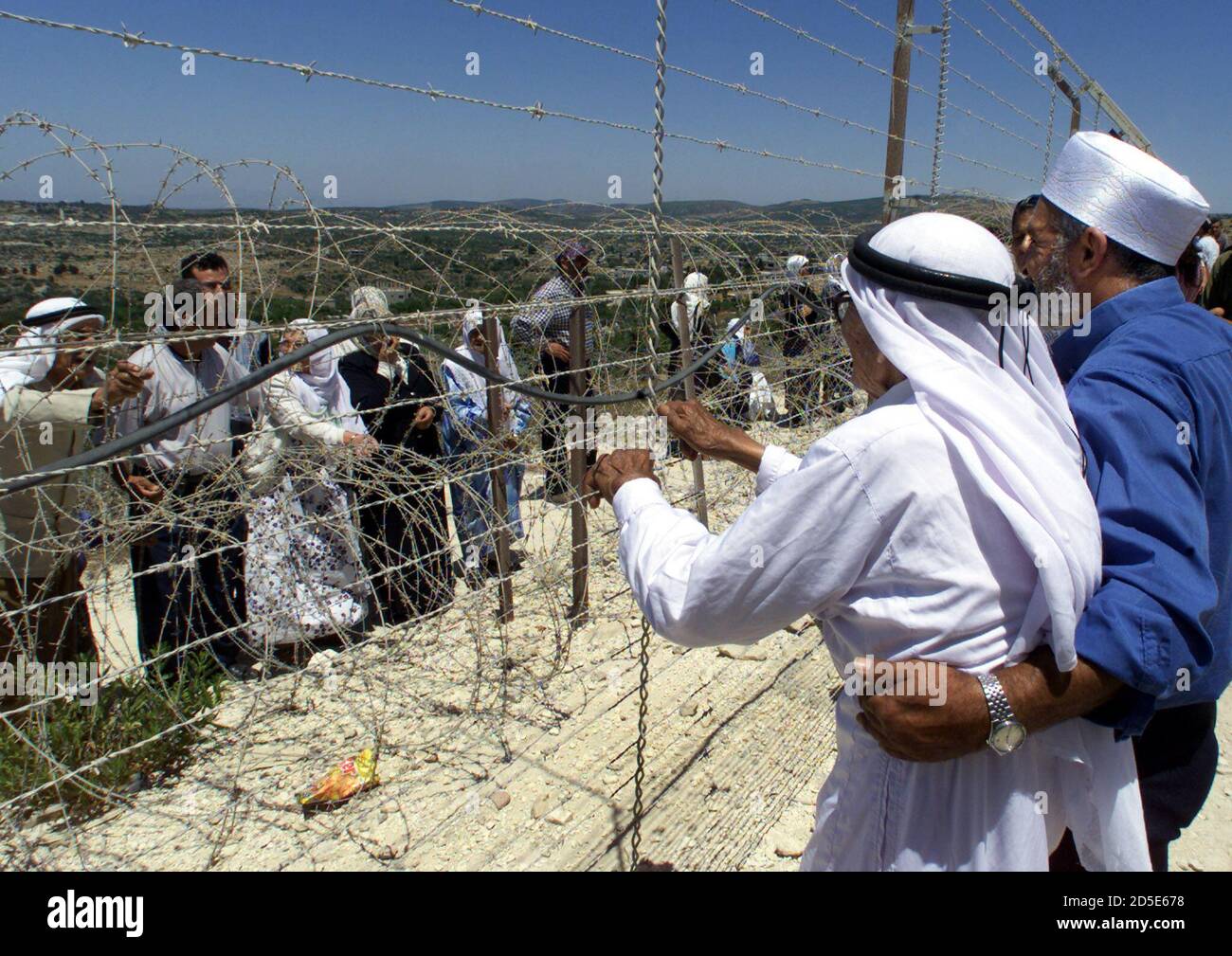 Lebanon war 70s hi-res stock photography and images - Alamy