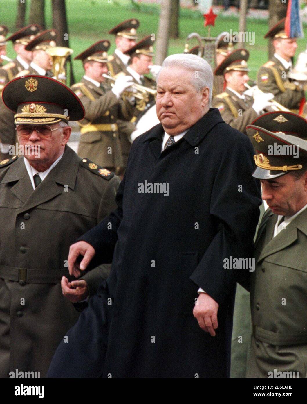 Yeltsin right hi-res stock photography and images - Alamy