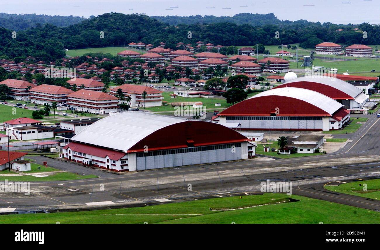 Group of u s military hi-res stock photography and images - Alamy