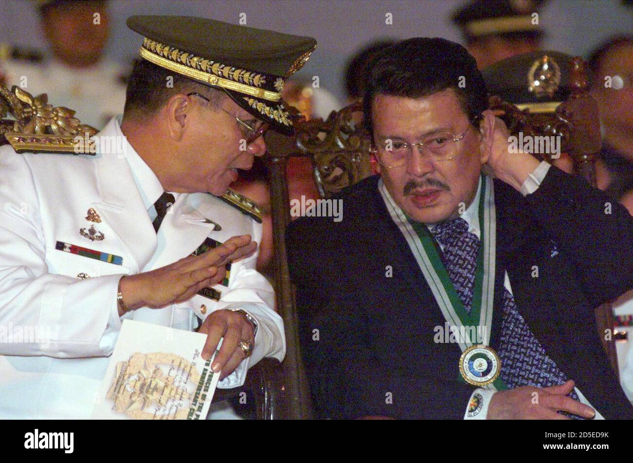 Scratches neck hi-res stock photography and images - Alamy