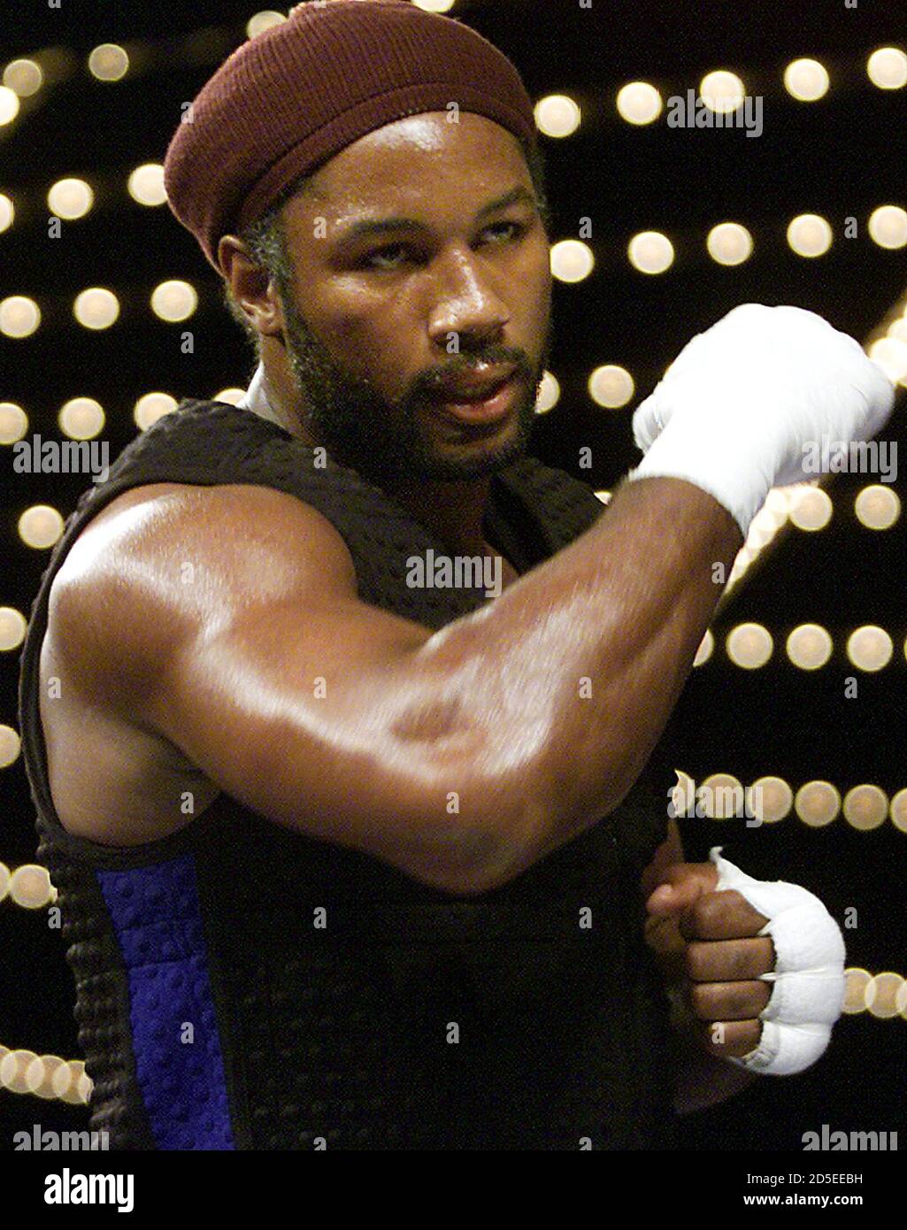 Michael lennox hi-res stock photography and images - Alamy