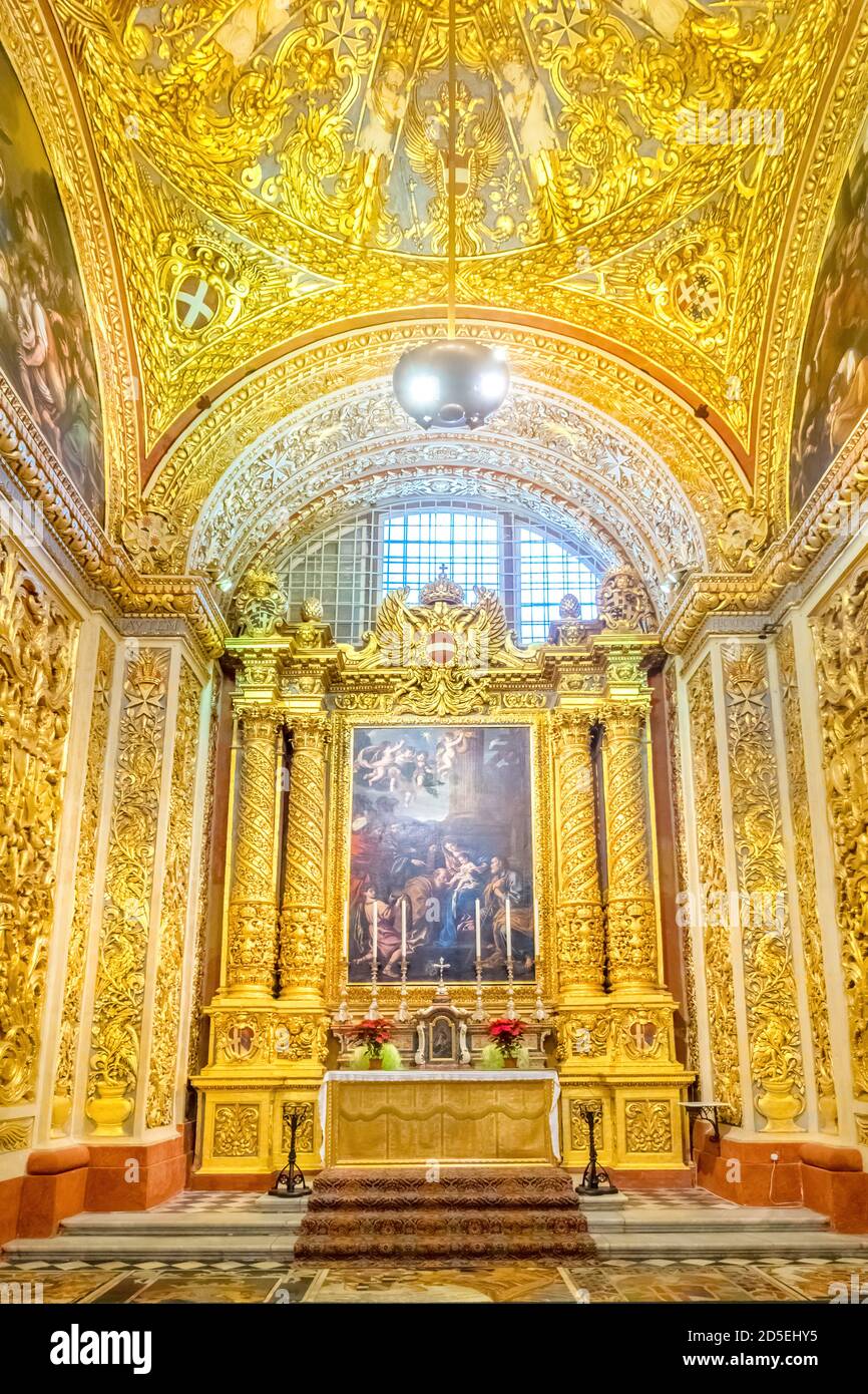 Chapel inside St John's Co-Cathedral in Valletta Malta Stock Photo - Alamy