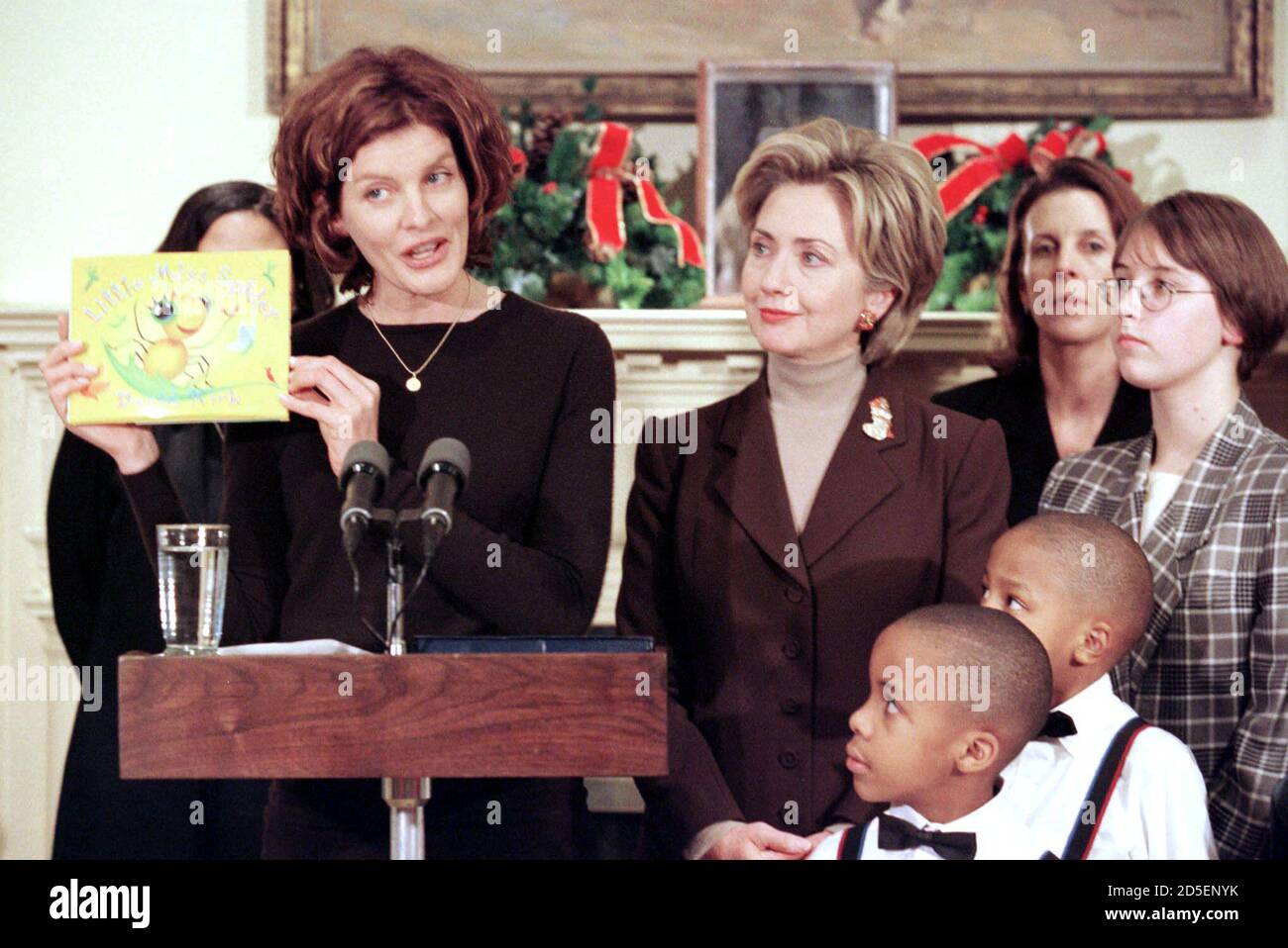 Rene russo children hi-res stock photography and images - Alamy