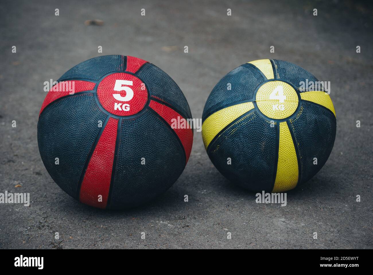 Weighted ball hi-res stock photography and images - Alamy