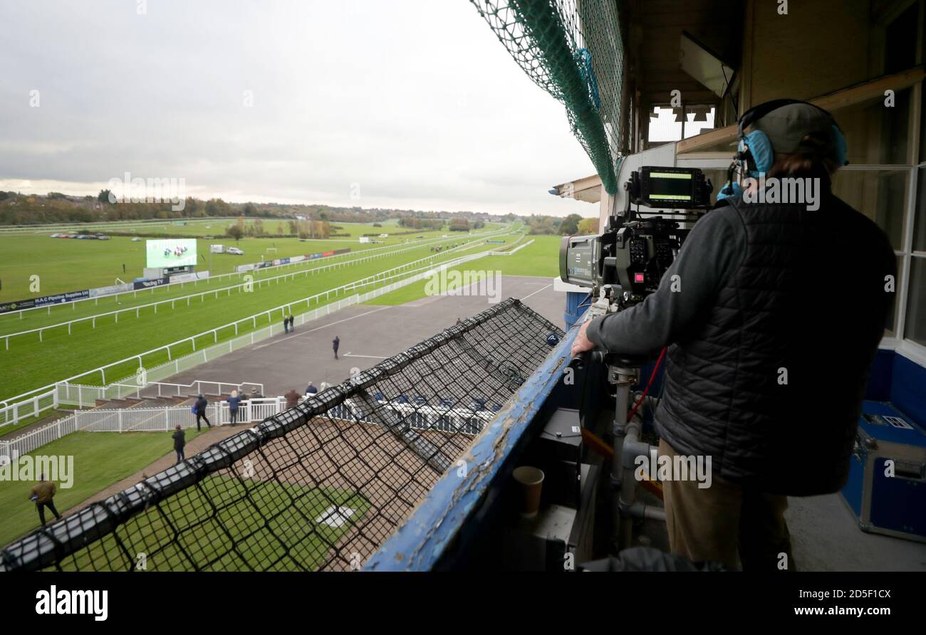 Racing camera tv hi-res stock photography and images - Alamy