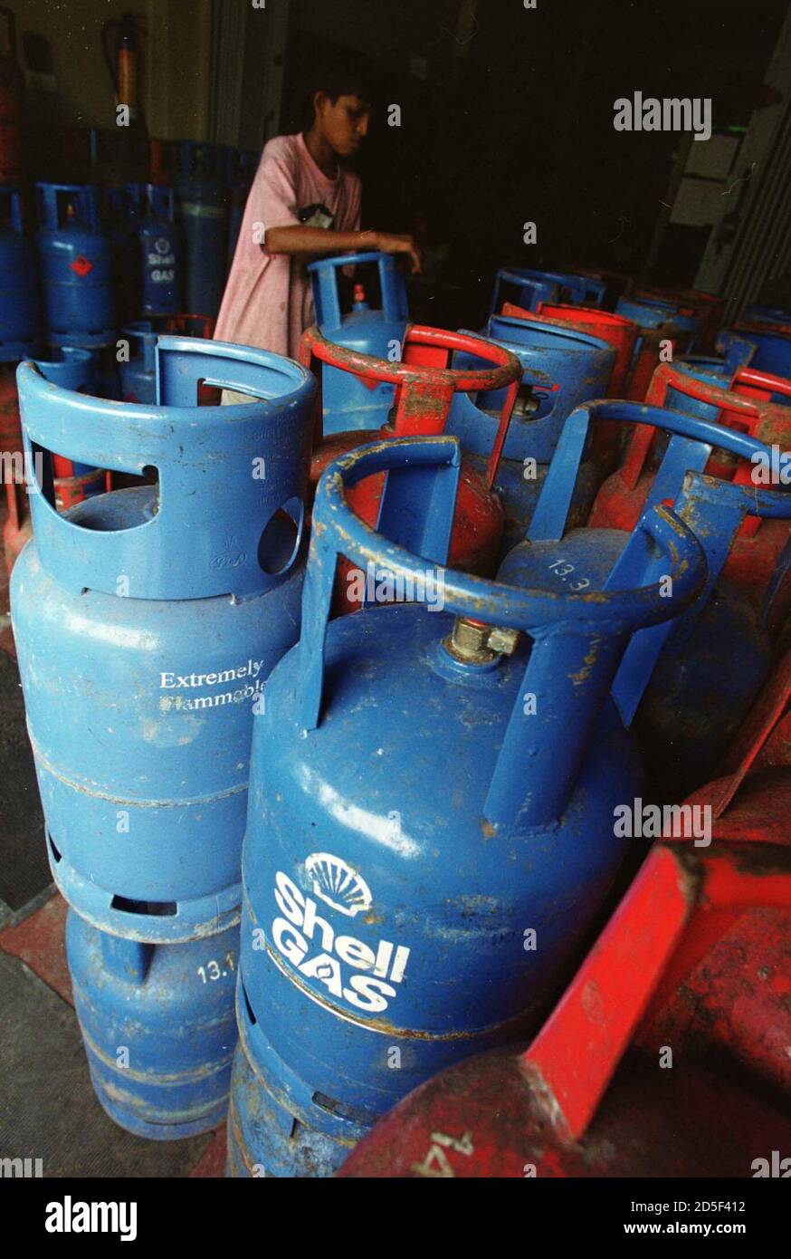 Al cylinders hi-res stock photography and images - Alamy